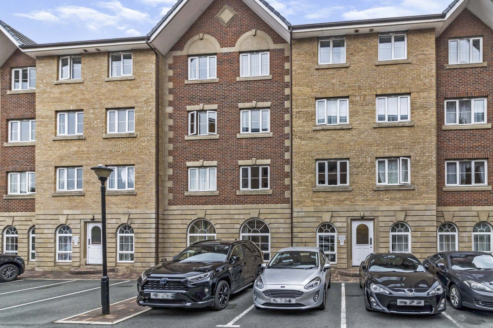 2 bed flat to rent in Labrador Quay, Salford, Greater Manchester M50 ...