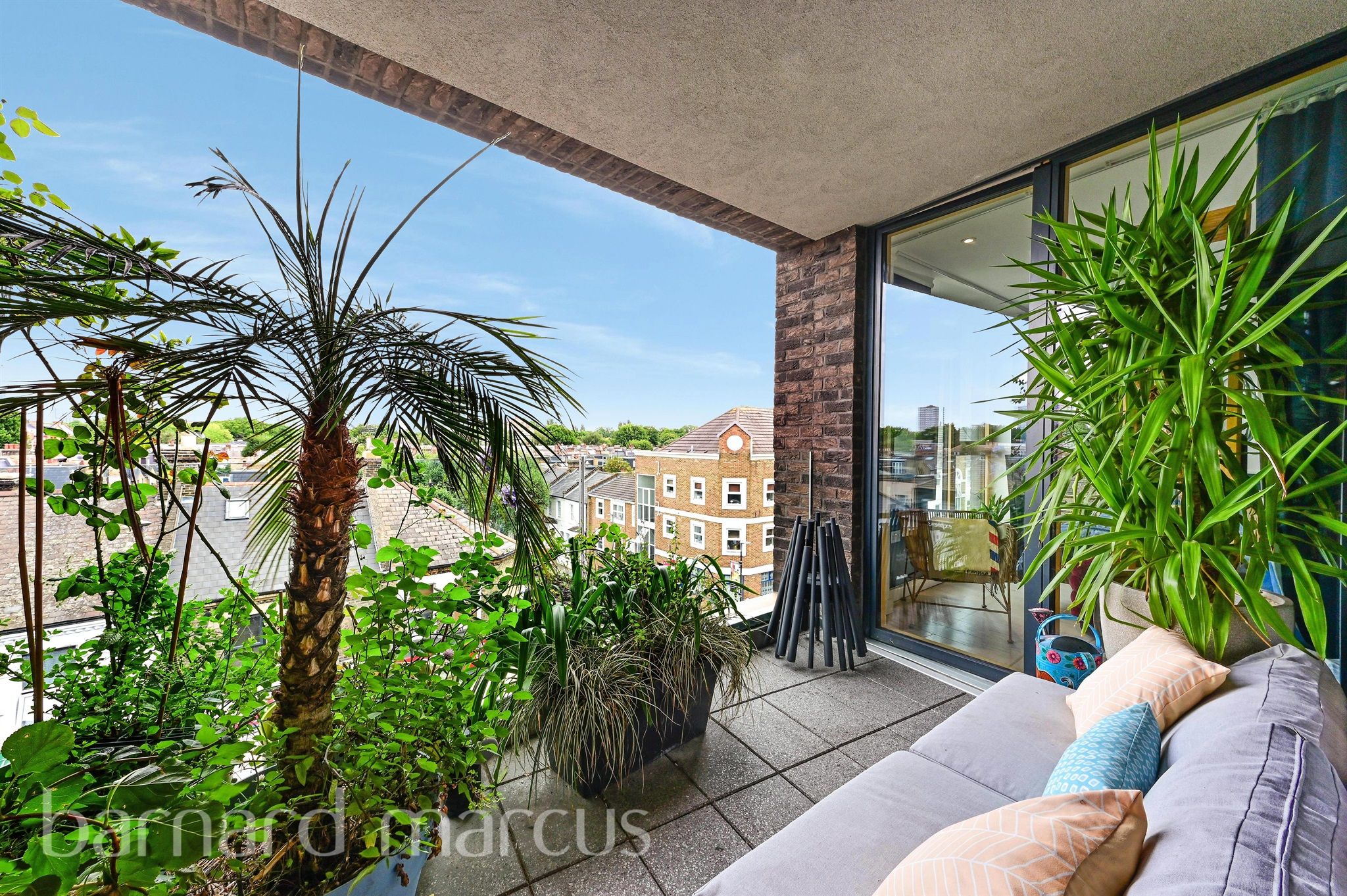 1 bed flat for sale in Falcon Road, London SW11 - Zoopla