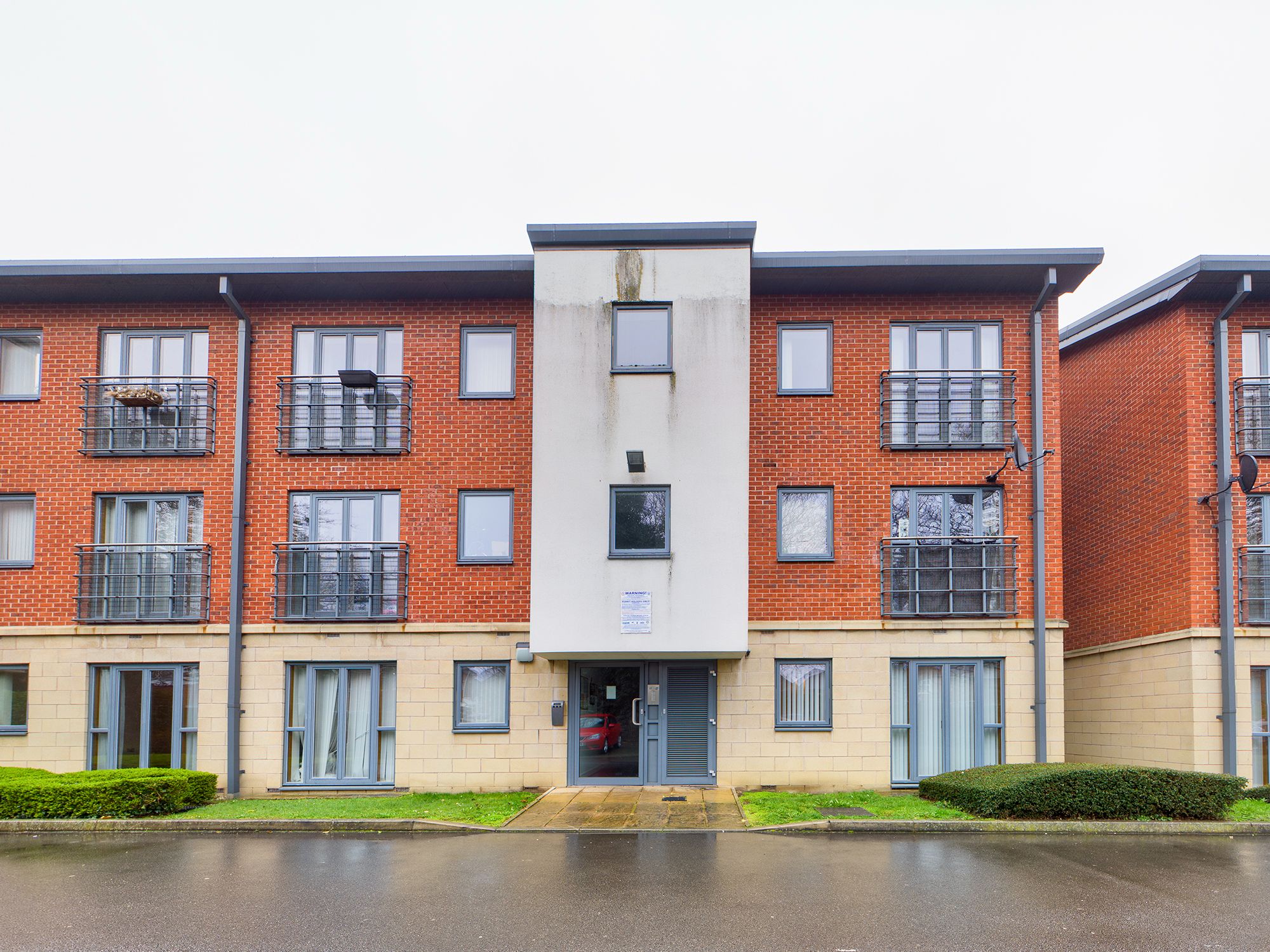 2 bed flat for sale in York Road, Doncaster DN5 - Zoopla