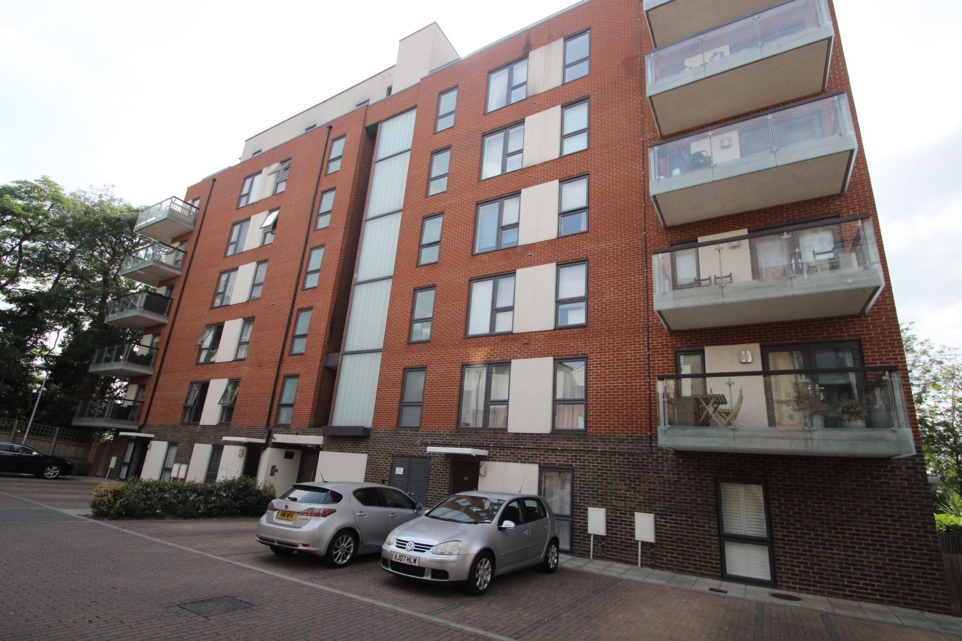 2 bed flat for sale in Ridge Place, Orpington BR5 - Zoopla
