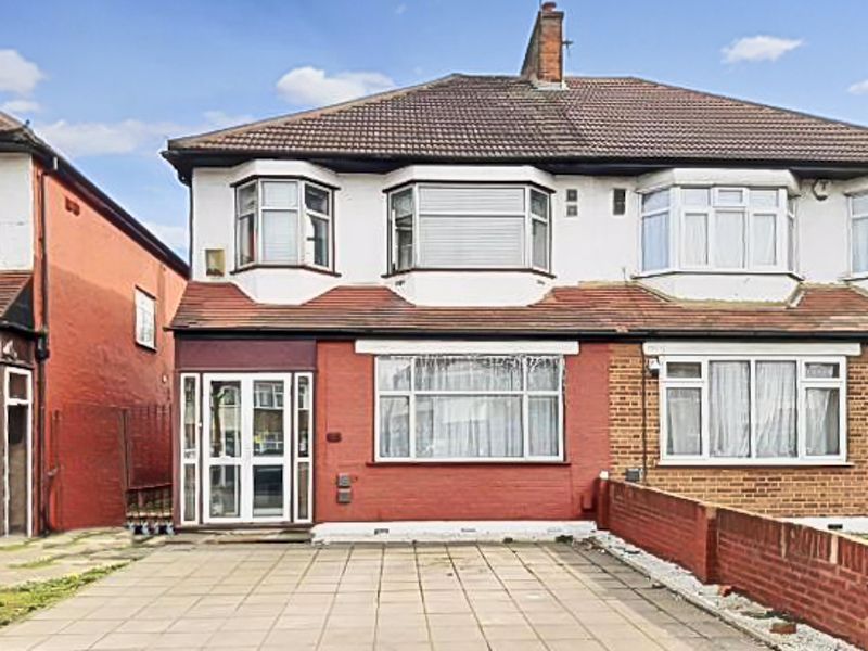 3 Bed Semi Detached House For Sale In Greenford Road Greenford Ub6