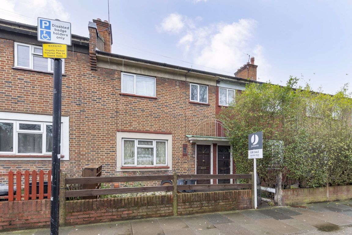3 bed property for sale in Welham Road, London SW17 - Zoopla