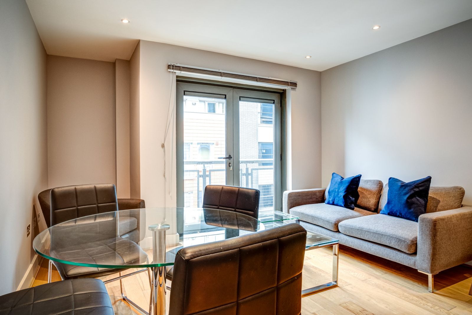 1 bed flat for sale in Bute Terrace, Cardiff CF10 - Zoopla