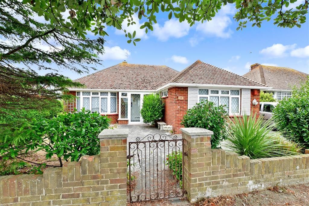 2 bed detached bungalow for sale in Reculver Avenue, Birchington, Kent ...