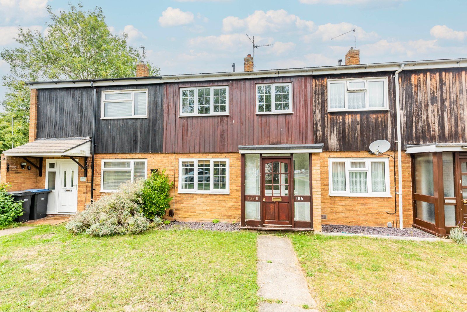 2 bed terraced house for sale in Jerounds, Harlow, Essex CM19 - Zoopla