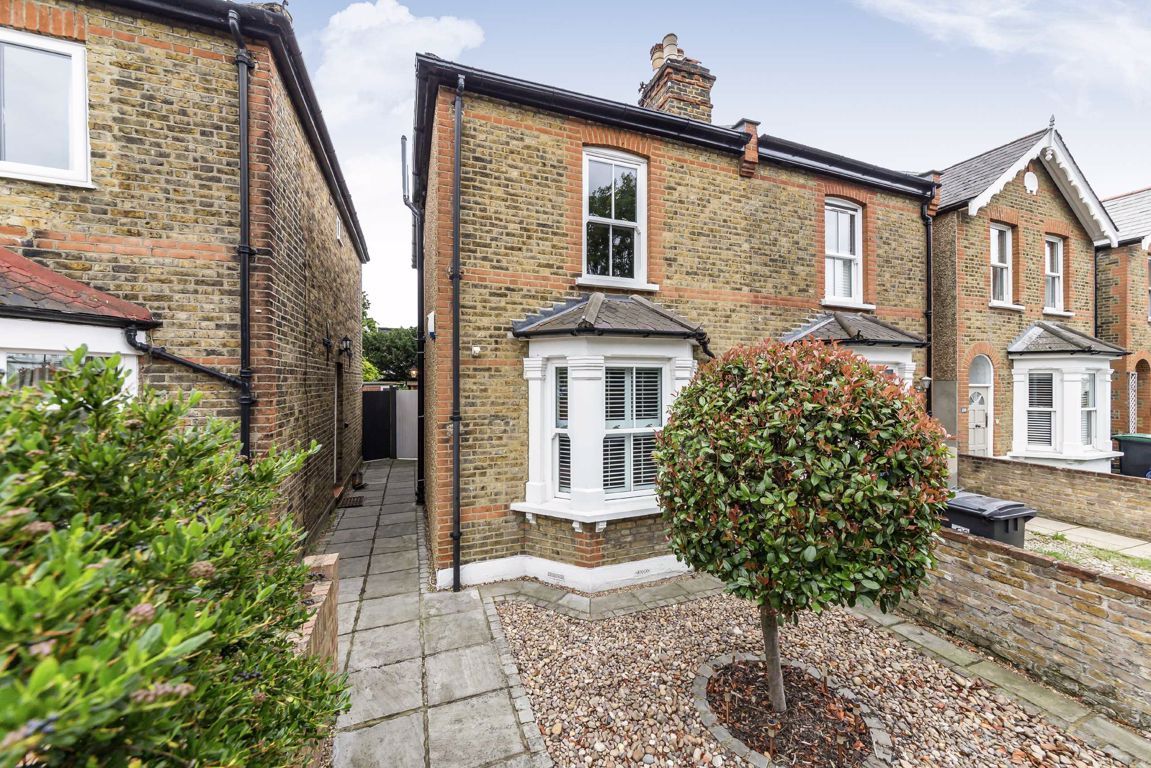 2 bed semi-detached house to rent in Kings Road, Kingston Upon Thames ...