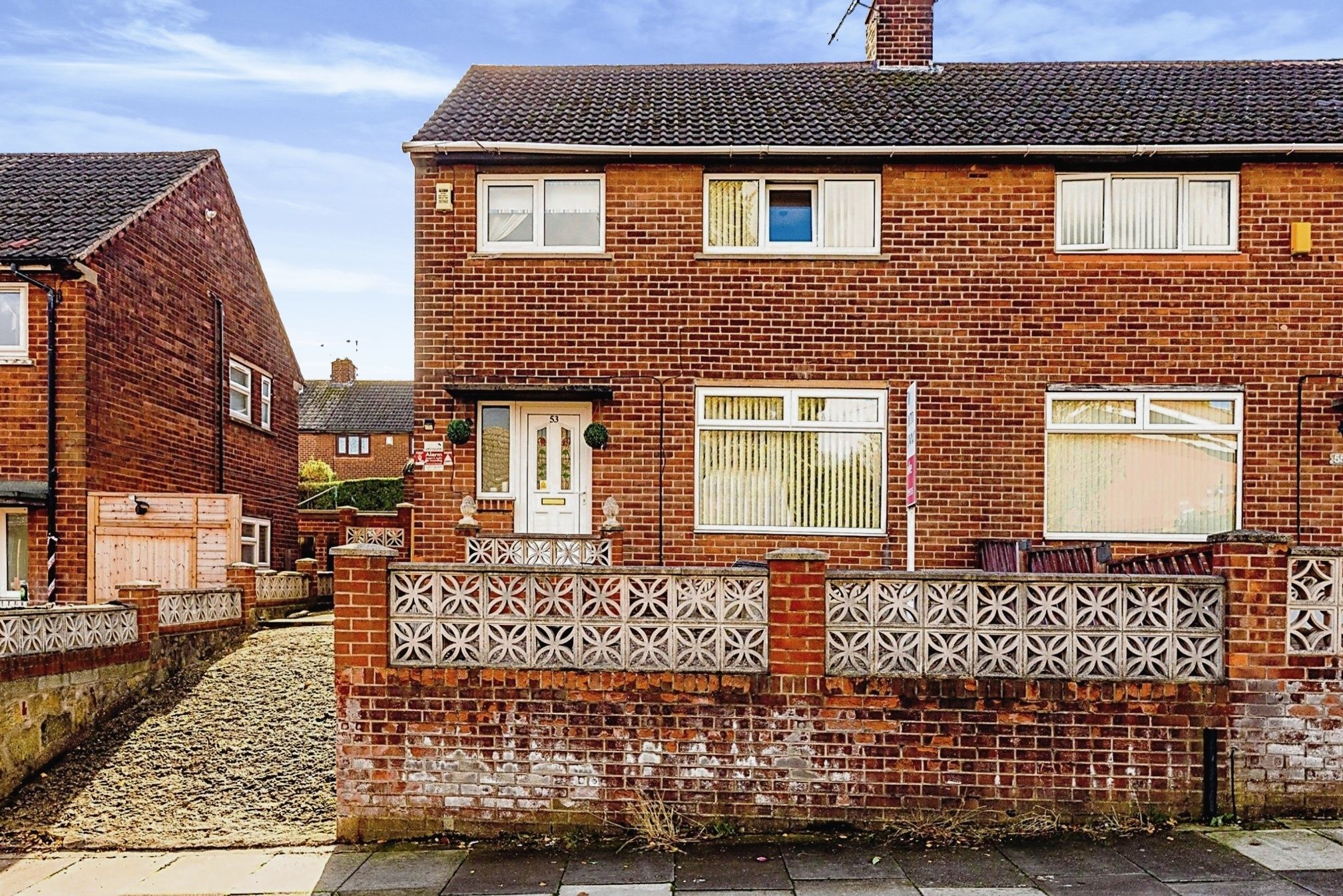 3 Bed Semi Detached House For Sale In The Bridleway Rawmarsh