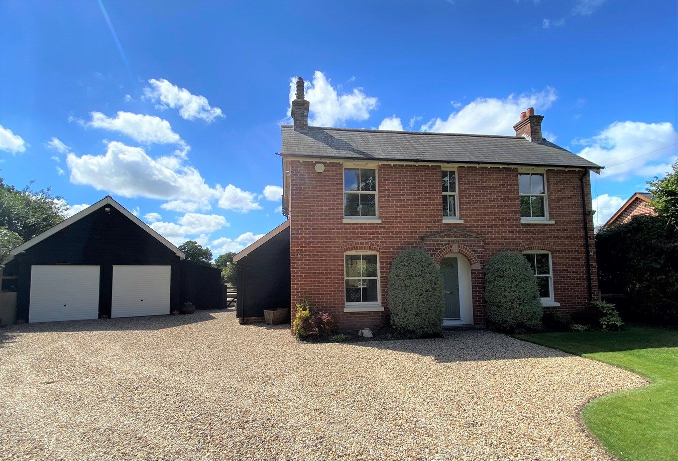 4 Bed Detached House For Sale In Newbridge Cadnam Southampton So40