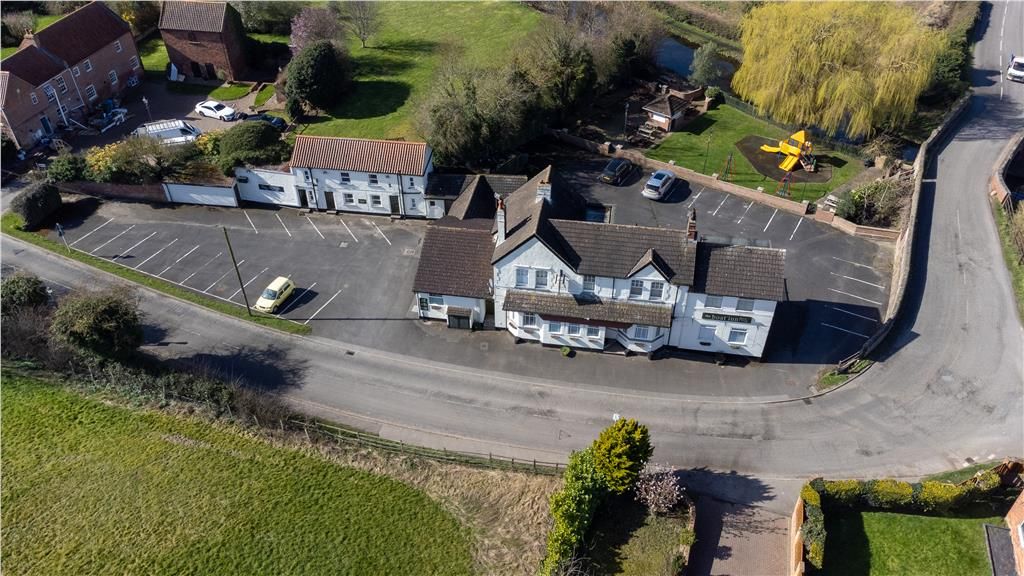 Restaurant/cafe to let in The Boat Inn, Main Street, Hayton, Retford ...