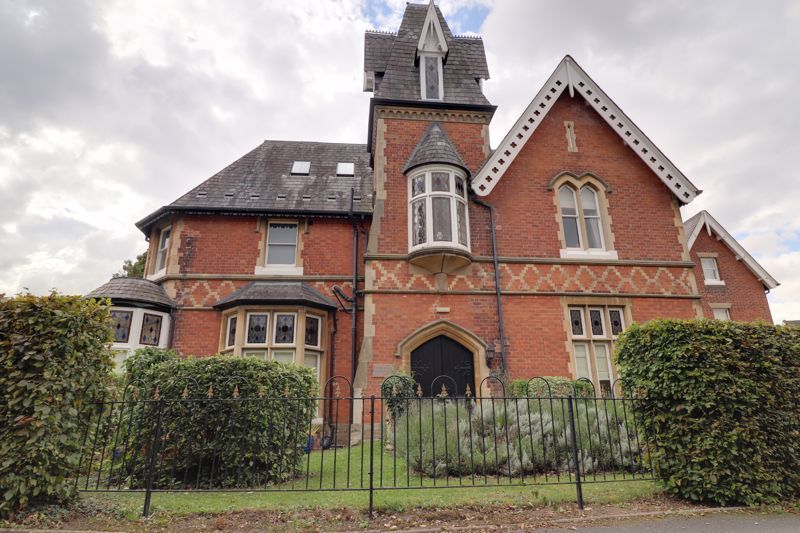 2 bed flat for sale in Castle House Drive, Stafford ST16 - Zoopla