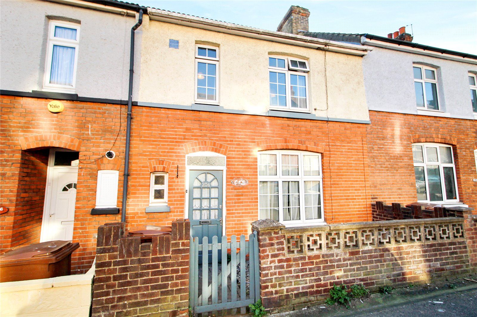 3 bed terraced house for sale in Upper Luton Road, Chatham ME5 - Zoopla