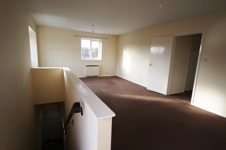 3 bed flat to rent in Brambleside, Brambleside, Kettering NN16 - Zoopla