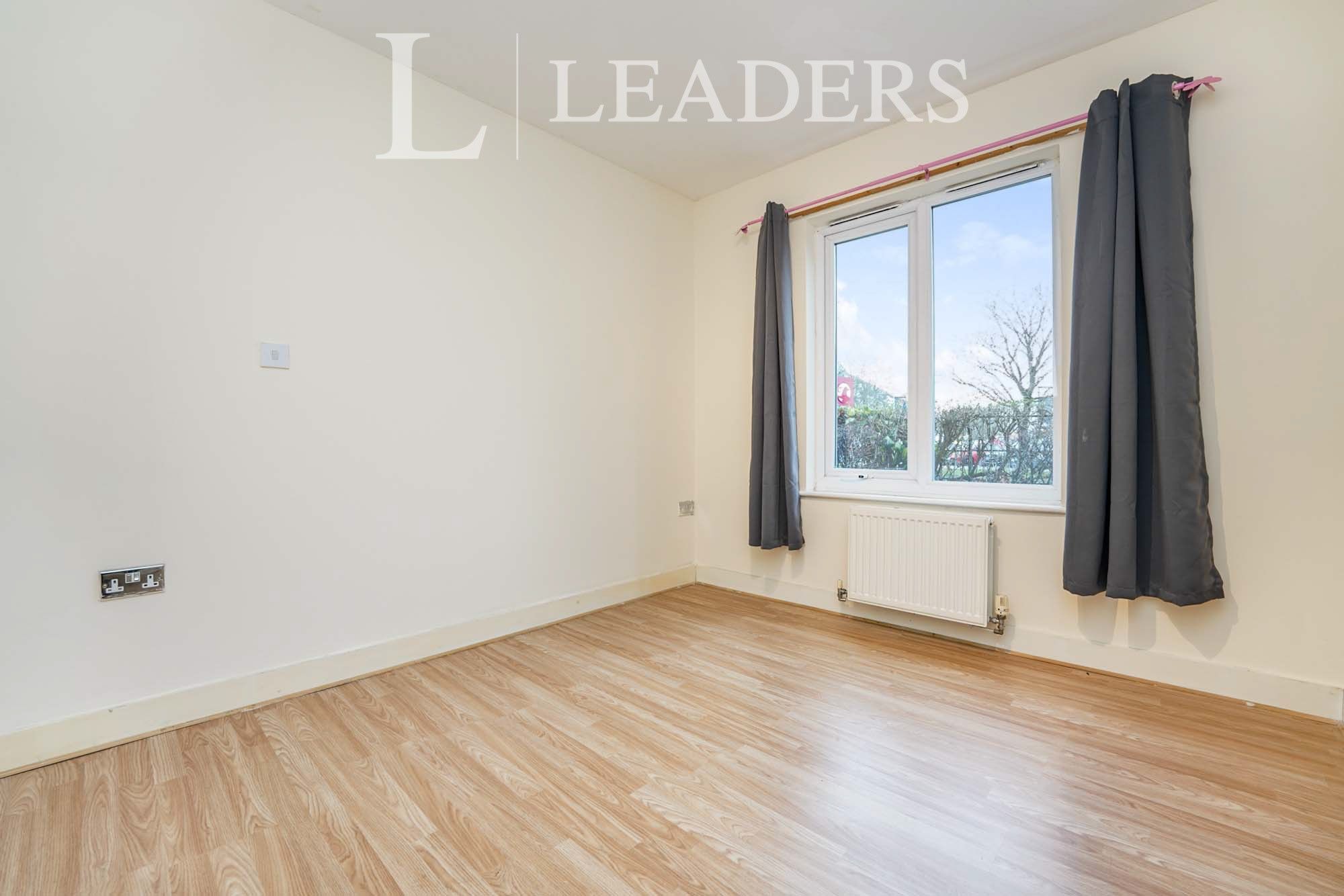 2 bed flat to rent in Providence Park, Princess Elizabeth Way ...