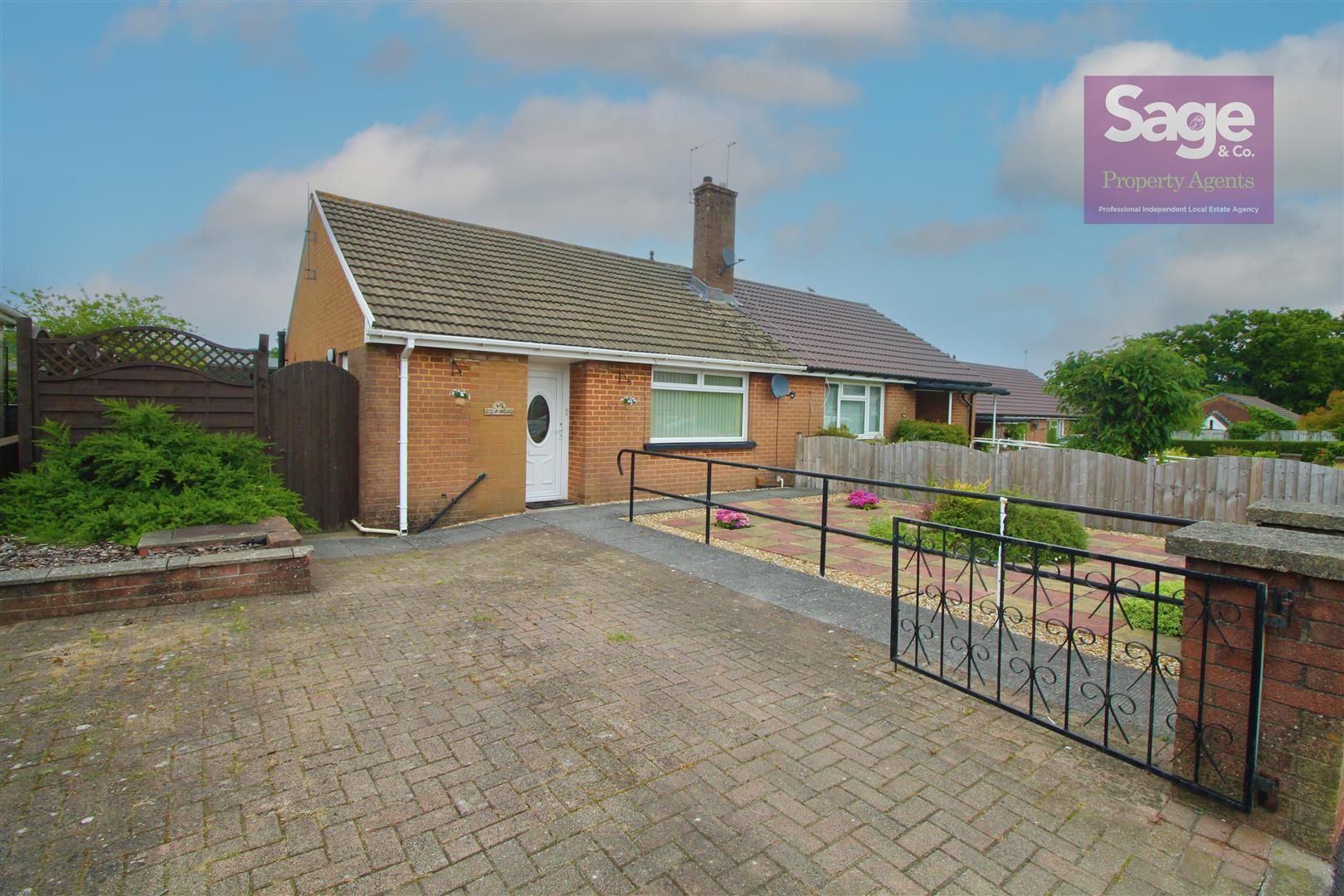 1 bed semi-detached bungalow for sale in Golf Road, New Inn, Pontypool ...