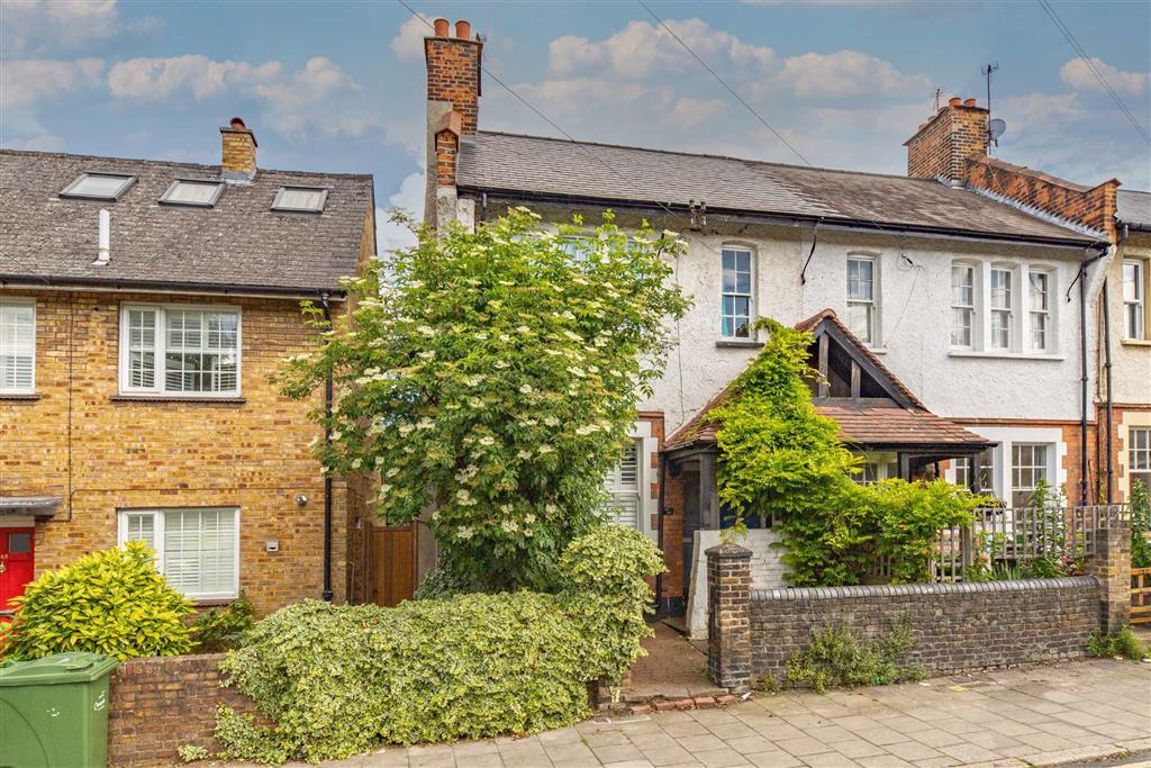 3 bed flat for sale in Lyham Road, London SW2 - Zoopla