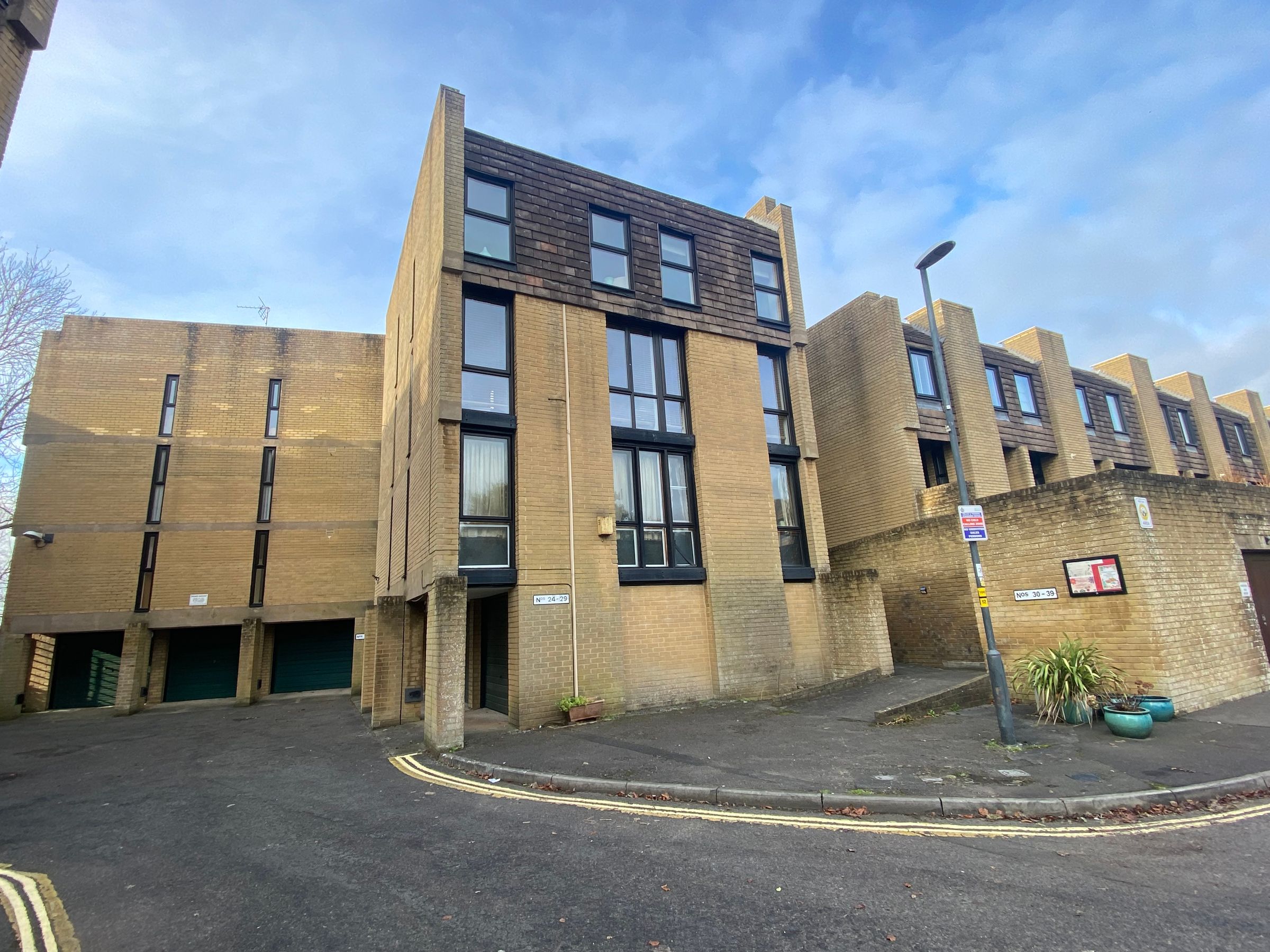 2 bed flat to rent in Old Vicarage Green, Keynsham, Bristol BS31 - Zoopla