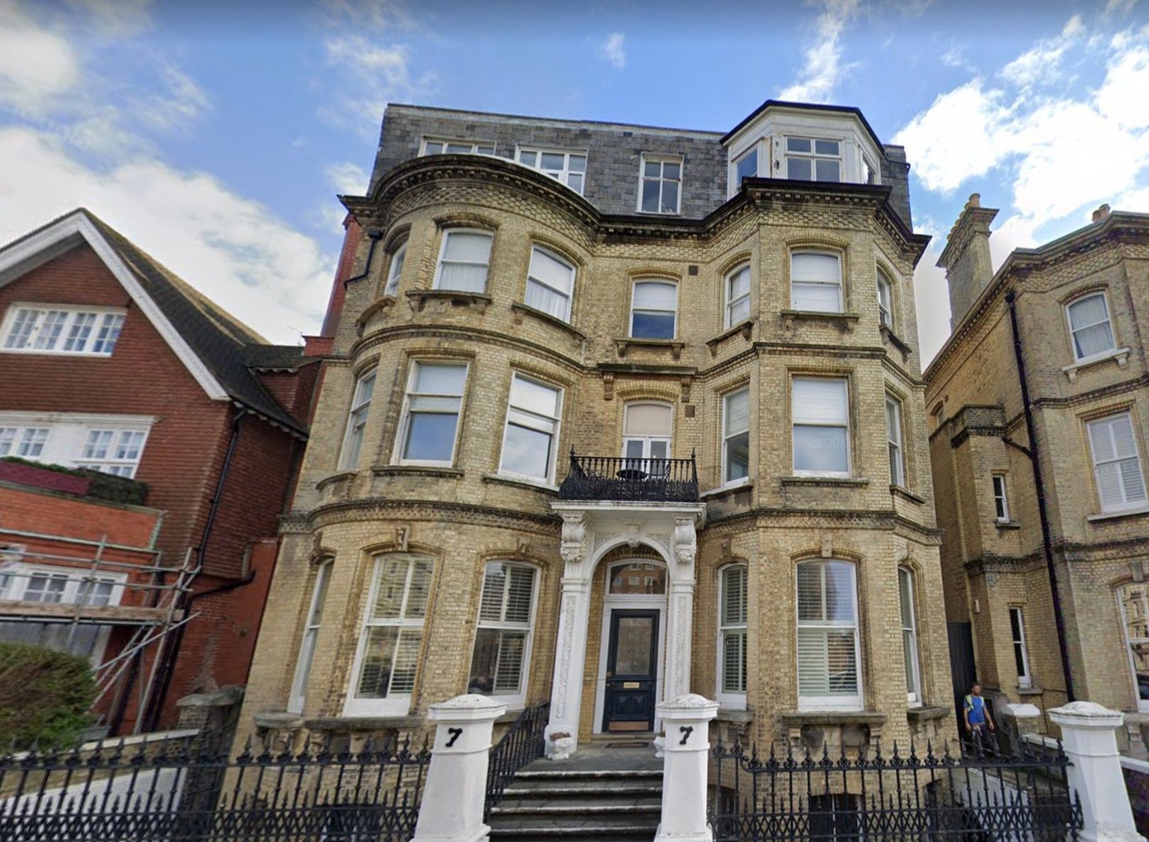 3 bed flat for sale in Grand Avenue, Hove BN3 - Zoopla 3 bed flat for sale in Grand Avenue, Hove BN3 - Zoopla