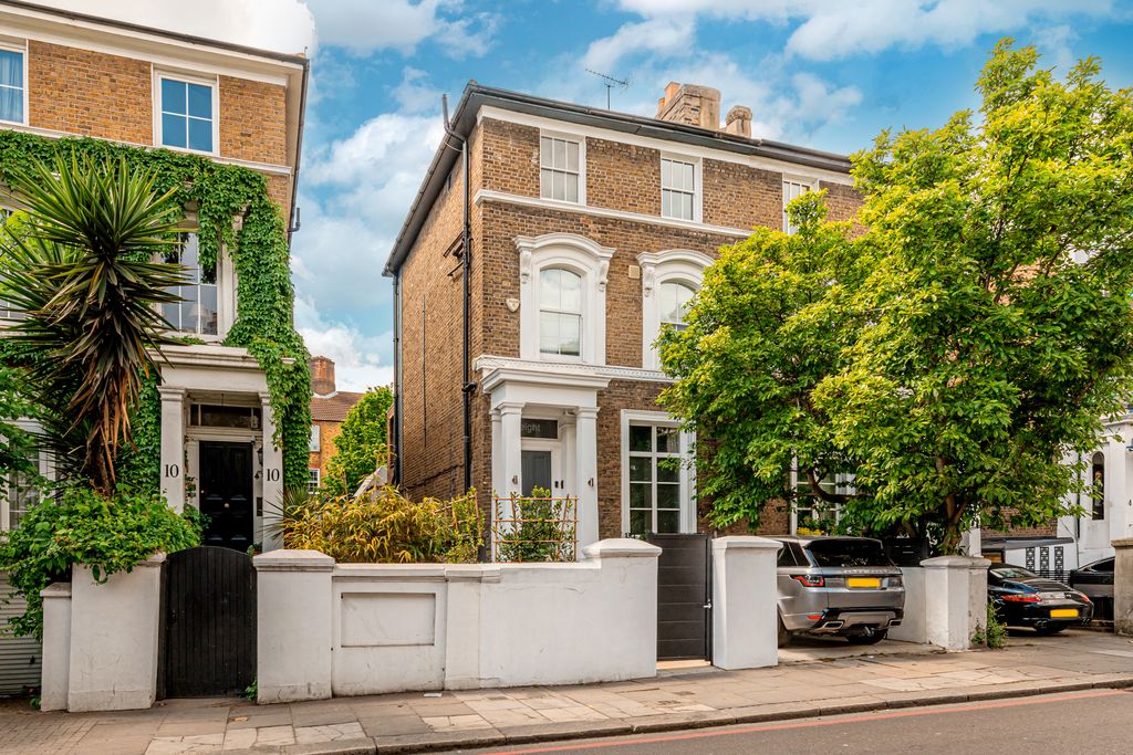 3 bed semi-detached house for sale in Gunter Grove, London SW10 - Zoopla