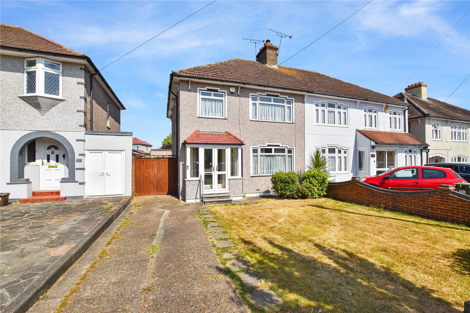 3 Bed Semi Detached House For Sale In Hythe Avenue Bexleyheath Da7
