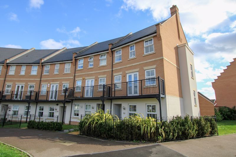 4 bed end terrace house for sale in School Avenue, Dunton Fields ...