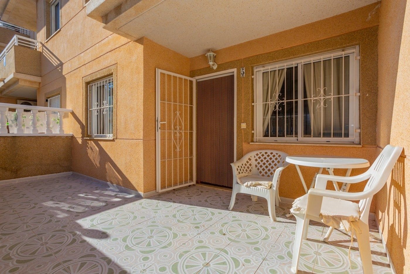 2 bed apartment for sale in Torrevieja, Alicante, Spain - Zoopla