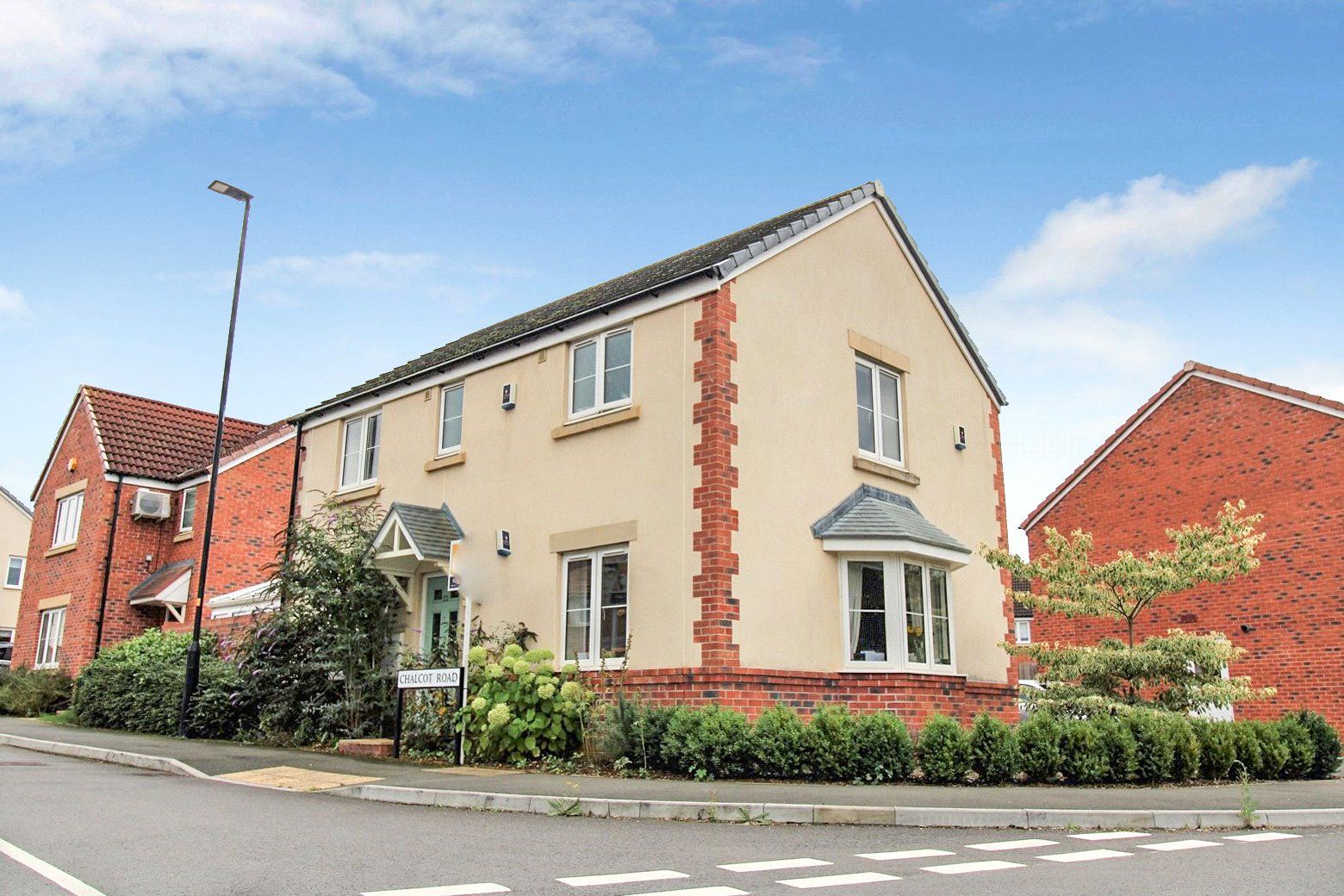 3 Bed Detached House For Sale In Chalcot Road Coate Swindon