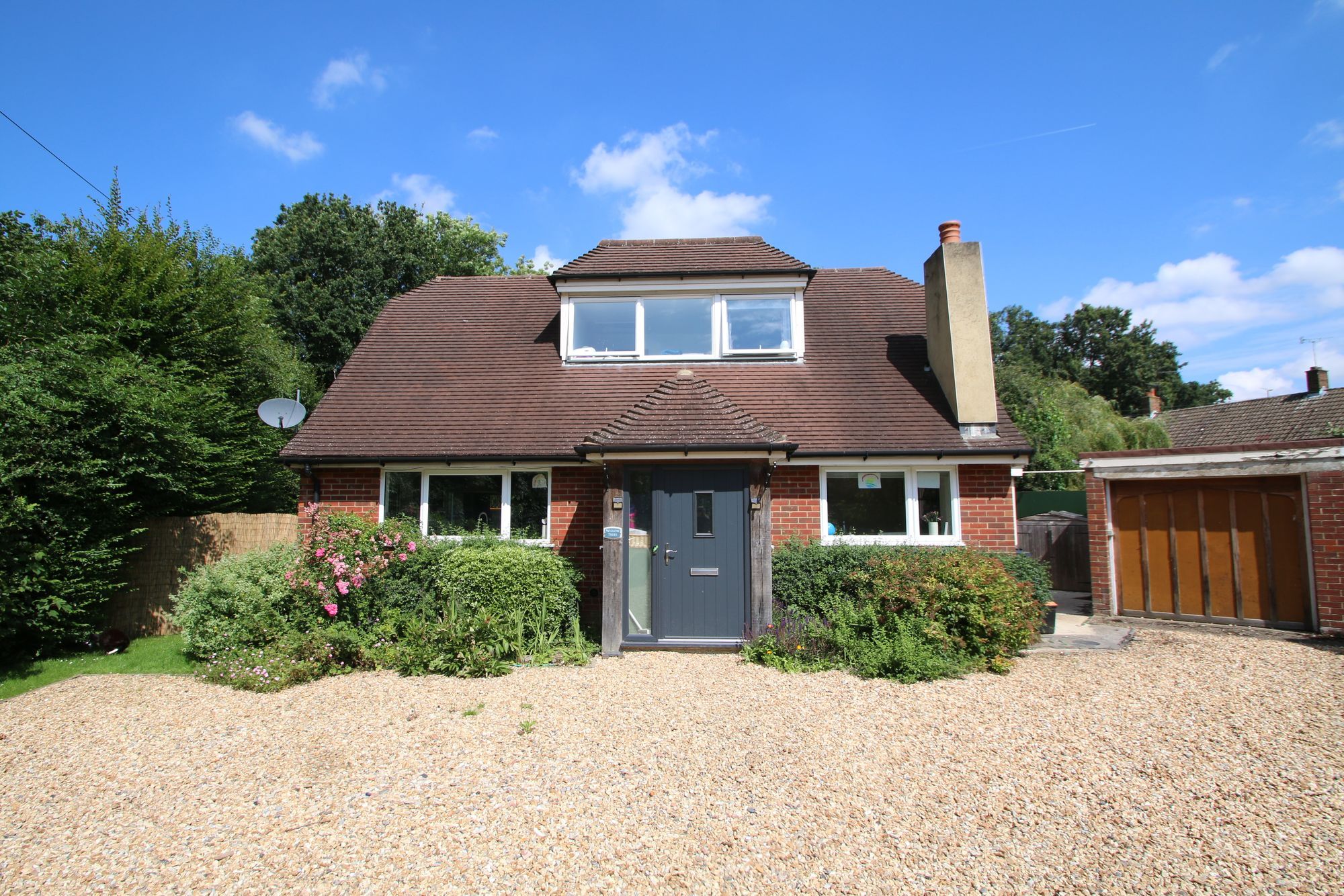 4 bed detached house for sale in Pluckley Road, Smarden TN27 - Zoopla