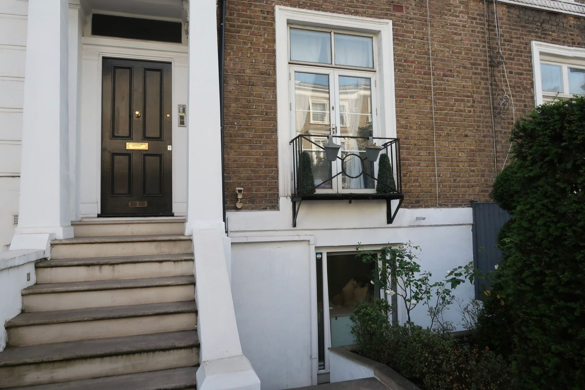 2 bed flat for sale in Gunter Grove, London SW10 - Zoopla