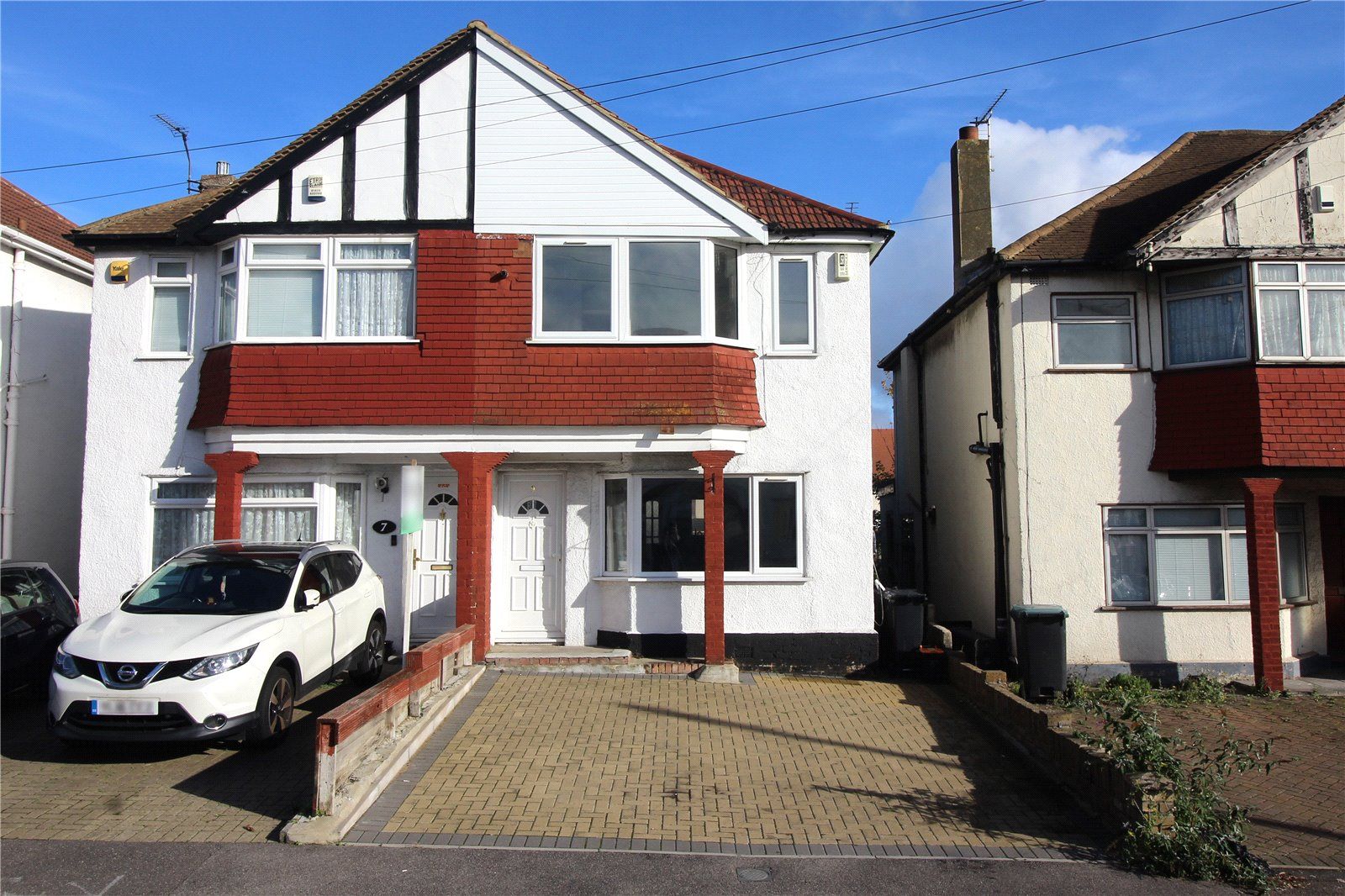 3 Bed Semi Detached House To Rent In Marina Drive Northfleet
