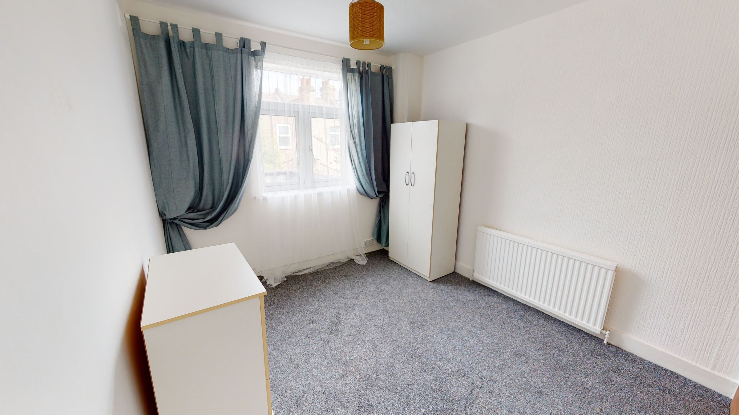 5 bed property to rent in Leith Road, London N22 - Zoopla
