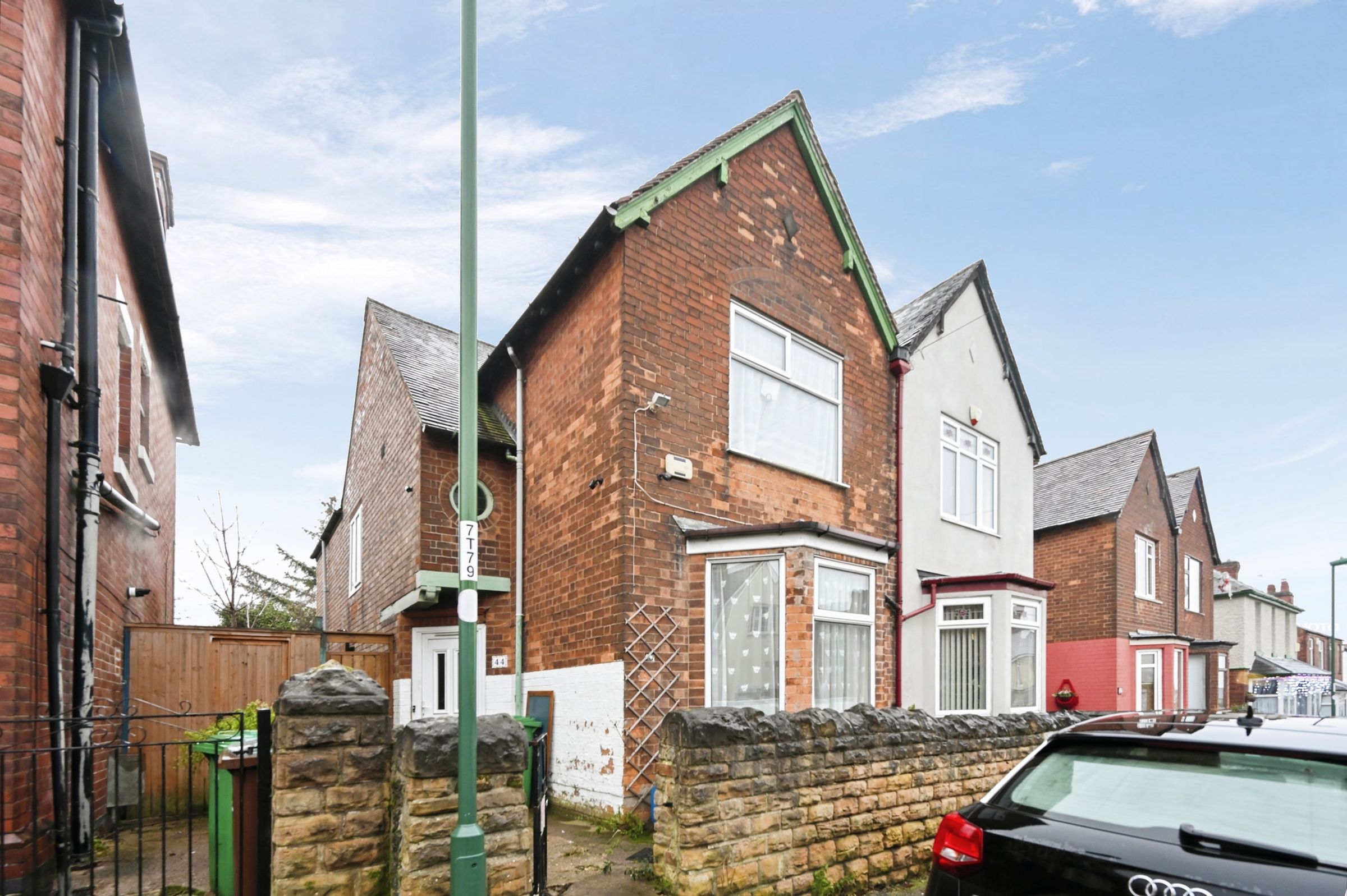 3 bed semi-detached house for sale in Thorneywood Mount, Nottingham ...