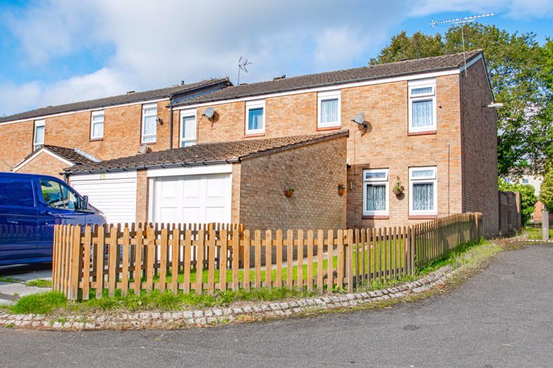 3 Bed End Terrace House For Sale In Ashdown Close Rubery Rednal