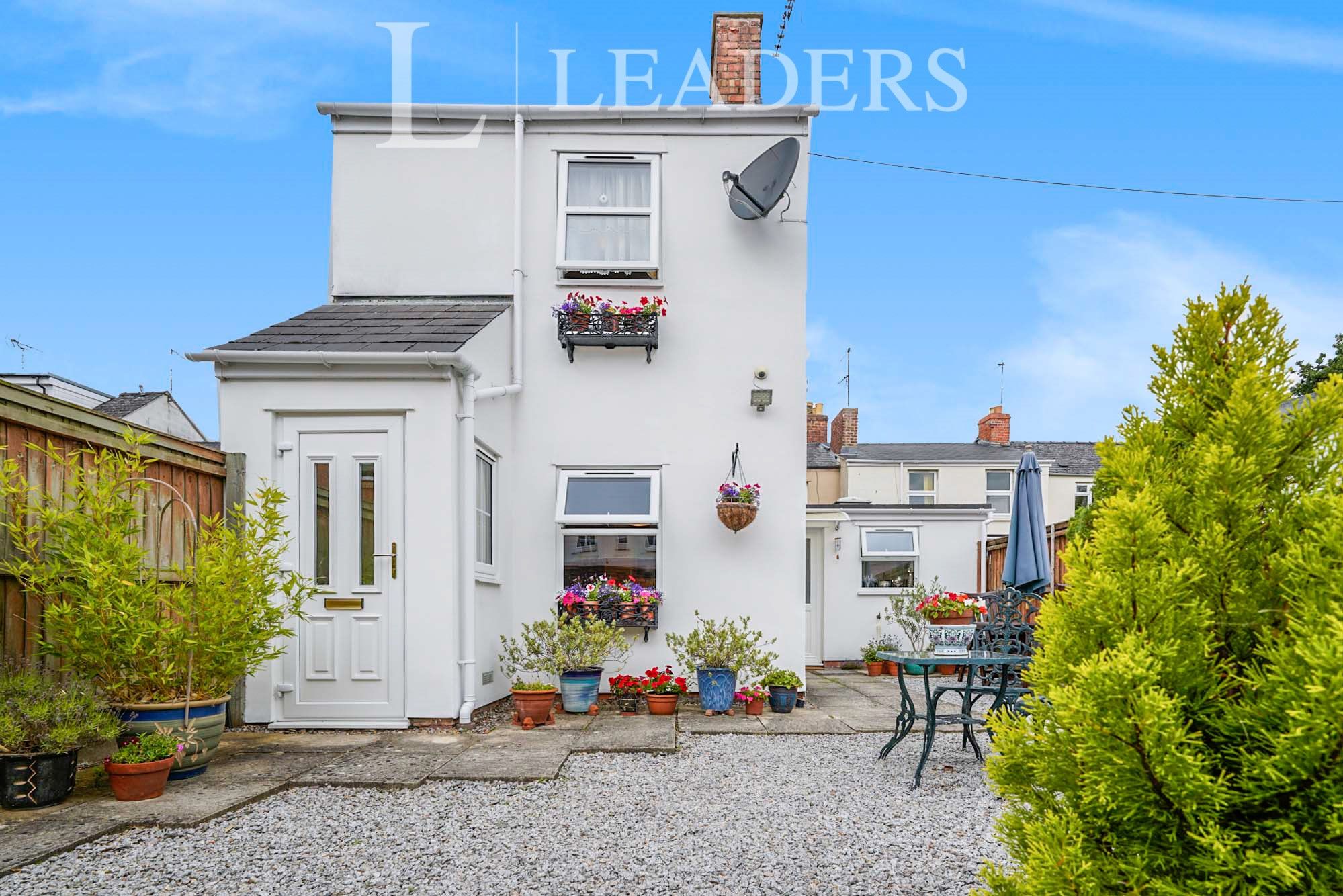 2 bed detached house to rent in Malthouse Lane, Cheltenham GL50 - Zoopla
