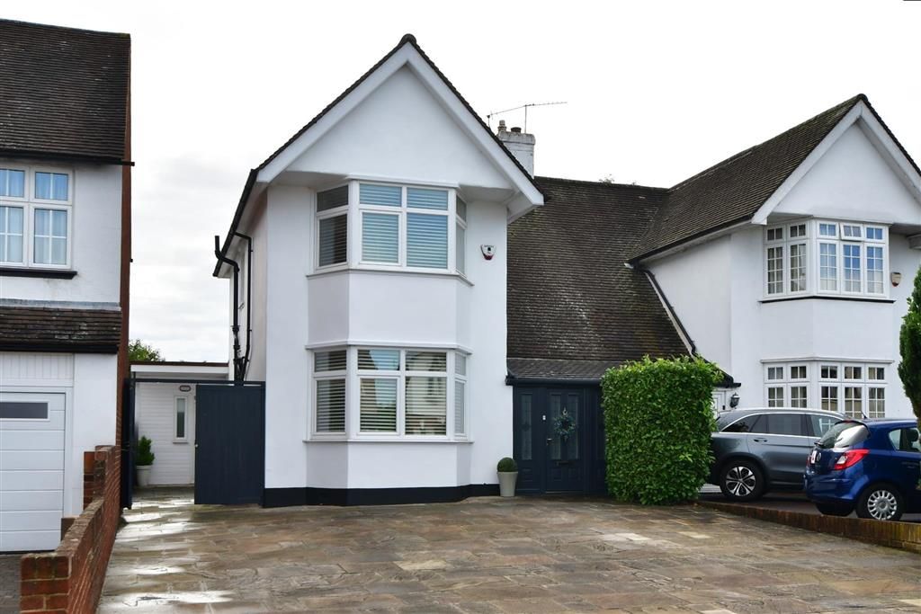 5 Bed Semi Detached House For Sale In Shepherds Lane Dartford Kent