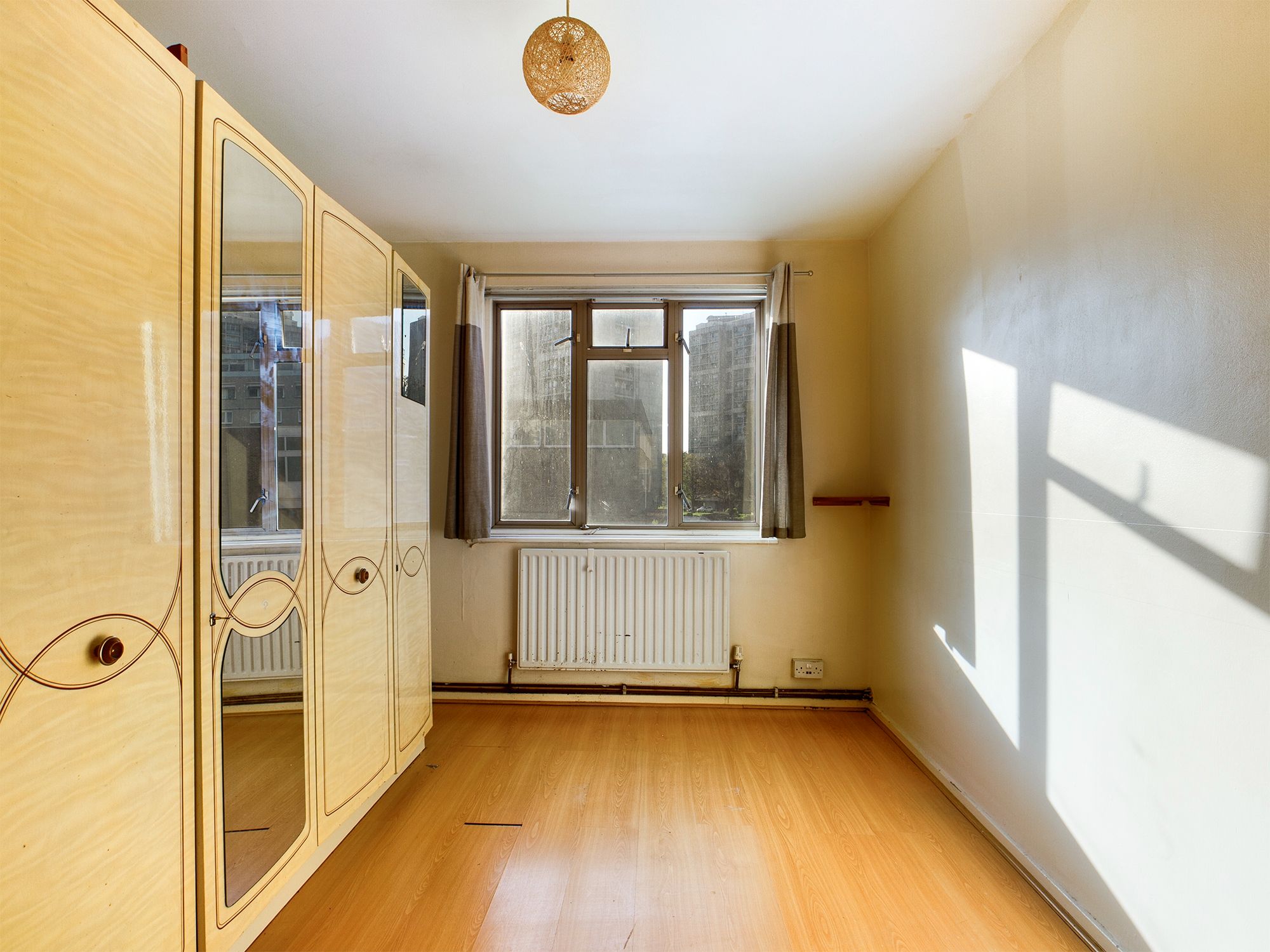 3 bed flat for sale in Cooks Road, London SE17 - Zoopla
