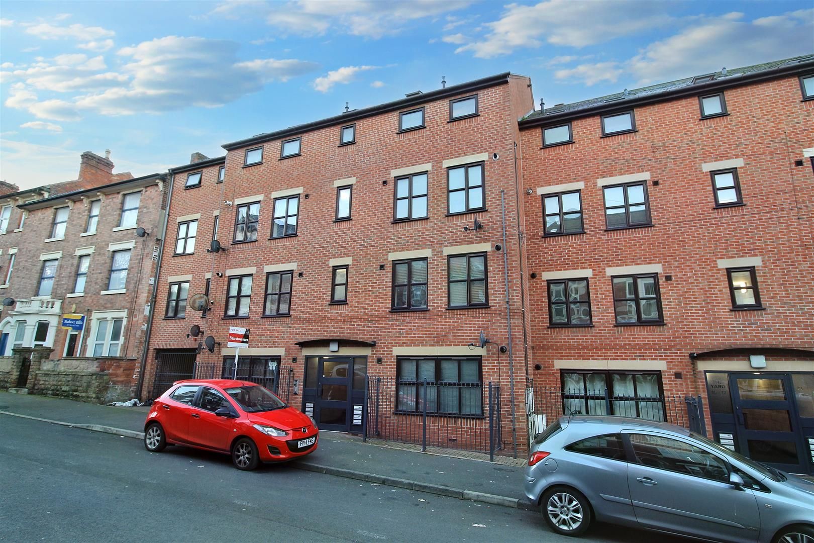 2 bed flat for sale in Sophie Road, Nottingham NG7 - Zoopla