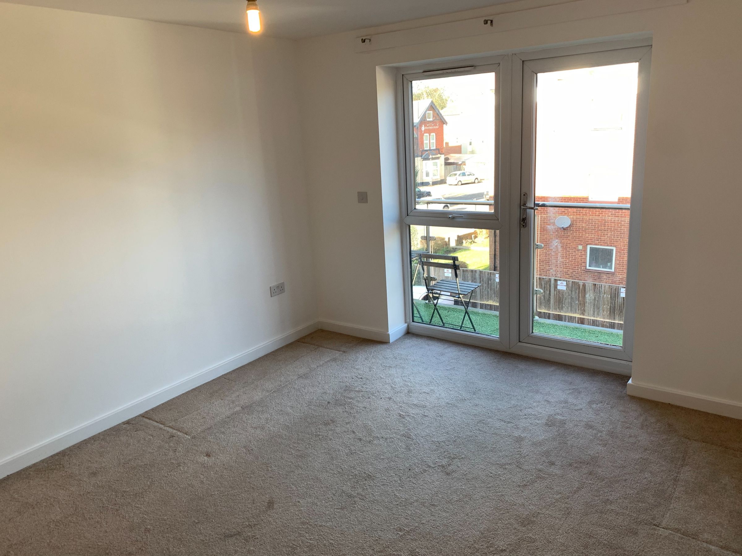 2 bed flat to rent in Northlands Road, Polygon, Southampton SO15 - Zoopla