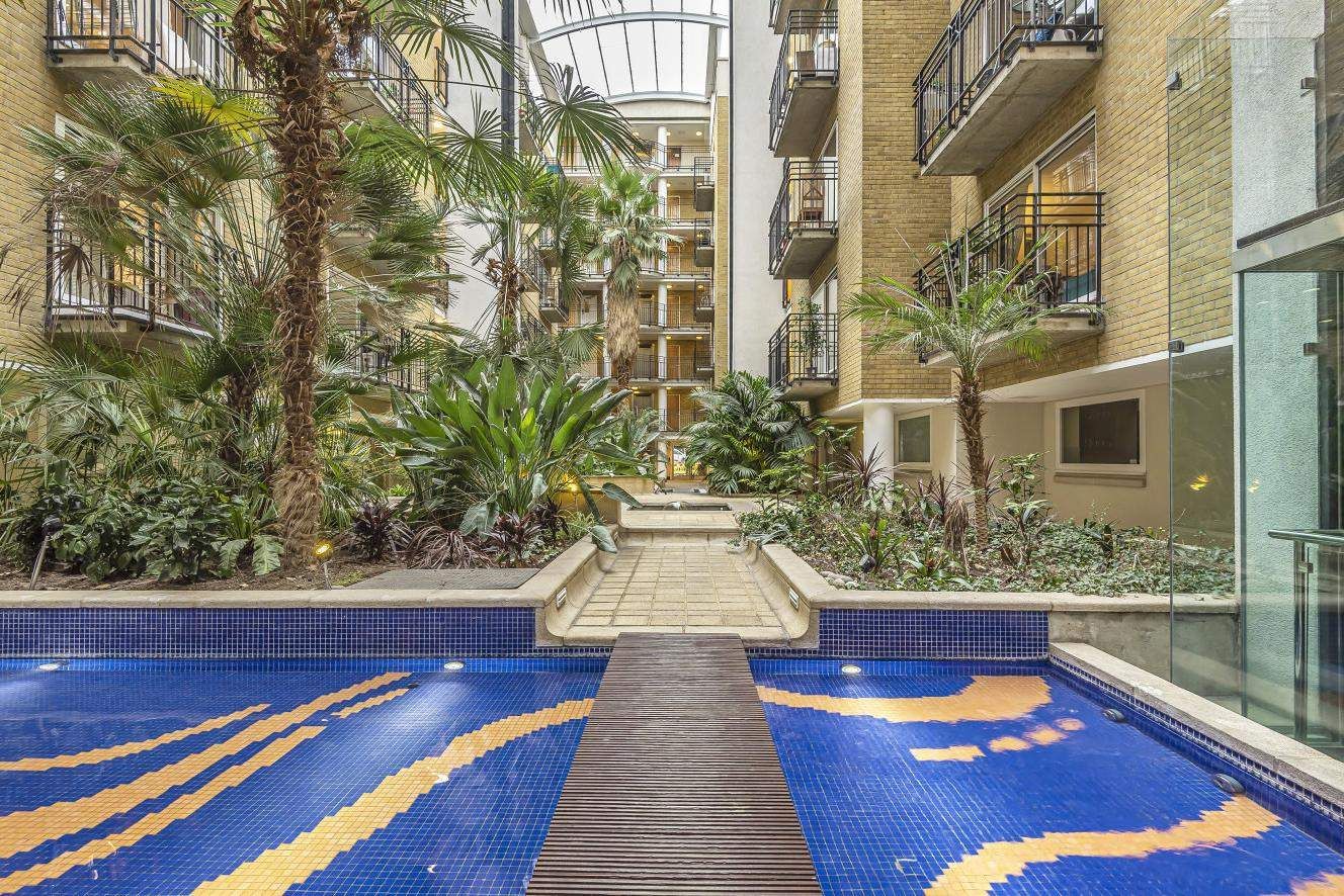 2 bed flat for sale in High Timber Street, London EC4V - Zoopla