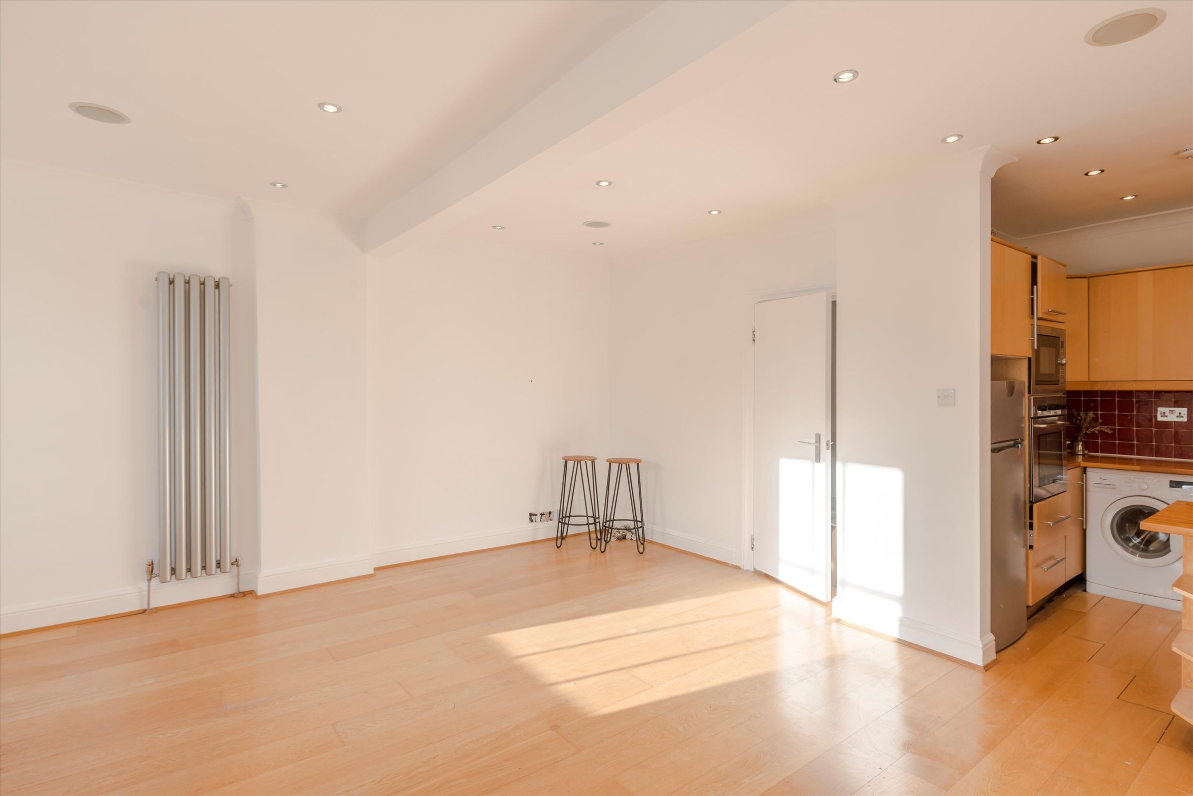 2 bed flat for sale in Devonshire Terrace, London W2. - Zoopla
