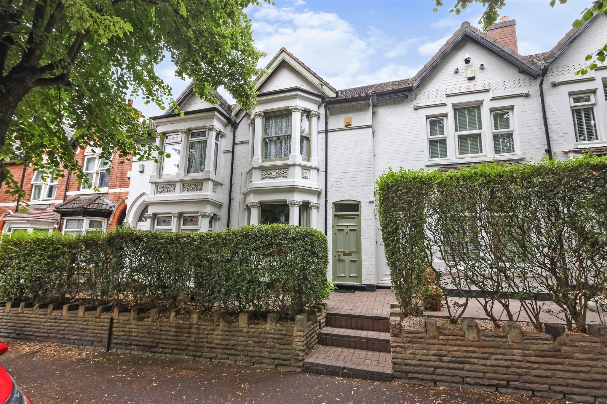 3 Bed Terraced House For Sale In Kings Road Stockland Green