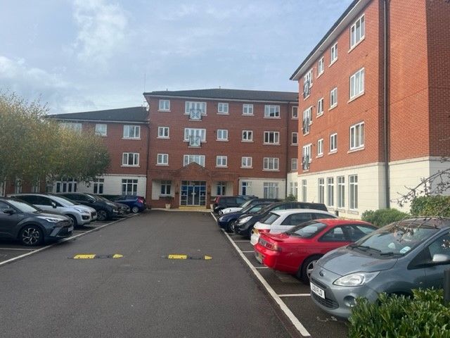 1 bed flat for sale in Langstone Way, Mill Hill, London NW7 - Zoopla