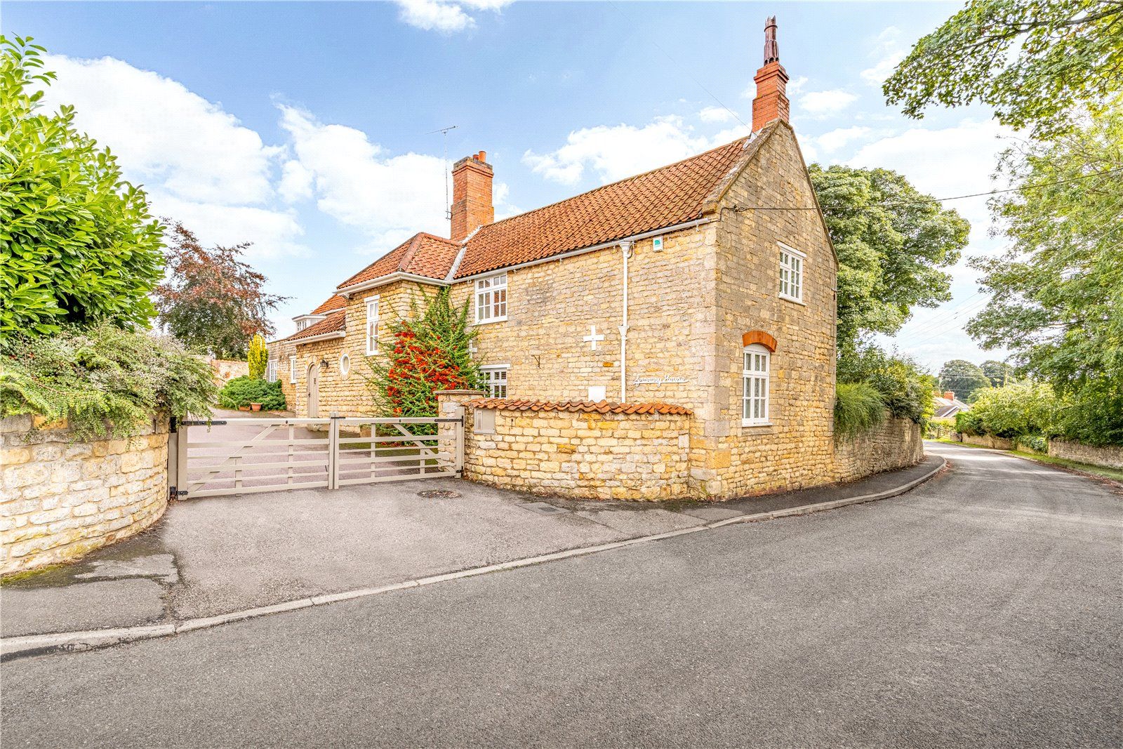 5 bed detached house for sale in Main Street, Boothby Graffoe, Lincoln ...