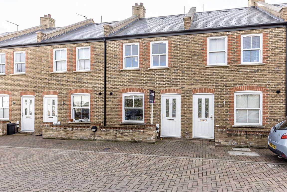 3 bed terraced house to rent in Norcutt Road, Twickenham TW2 - Zoopla