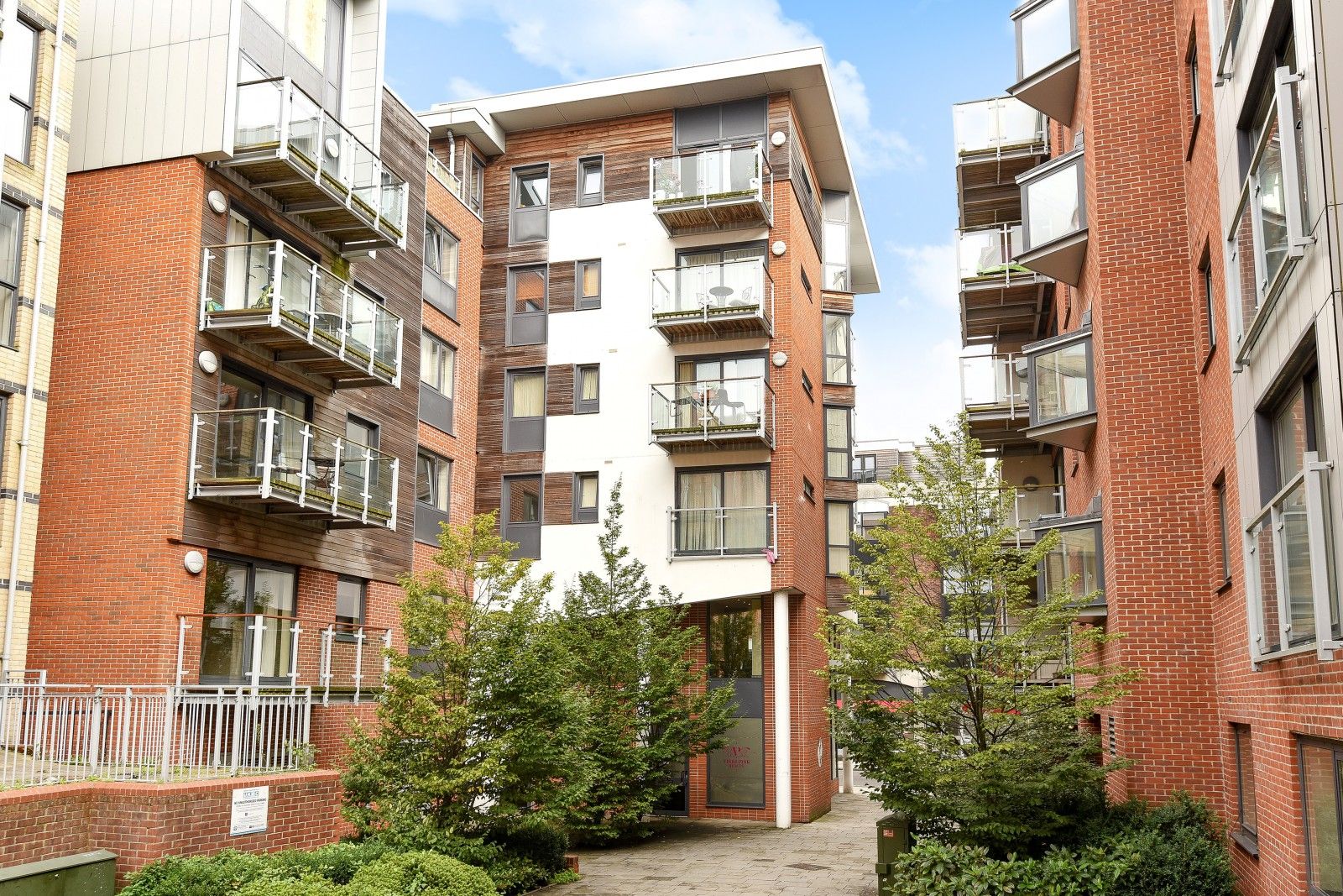 Bungalow to rent in Kimber House, High Street, Southampton SO14 - Zoopla