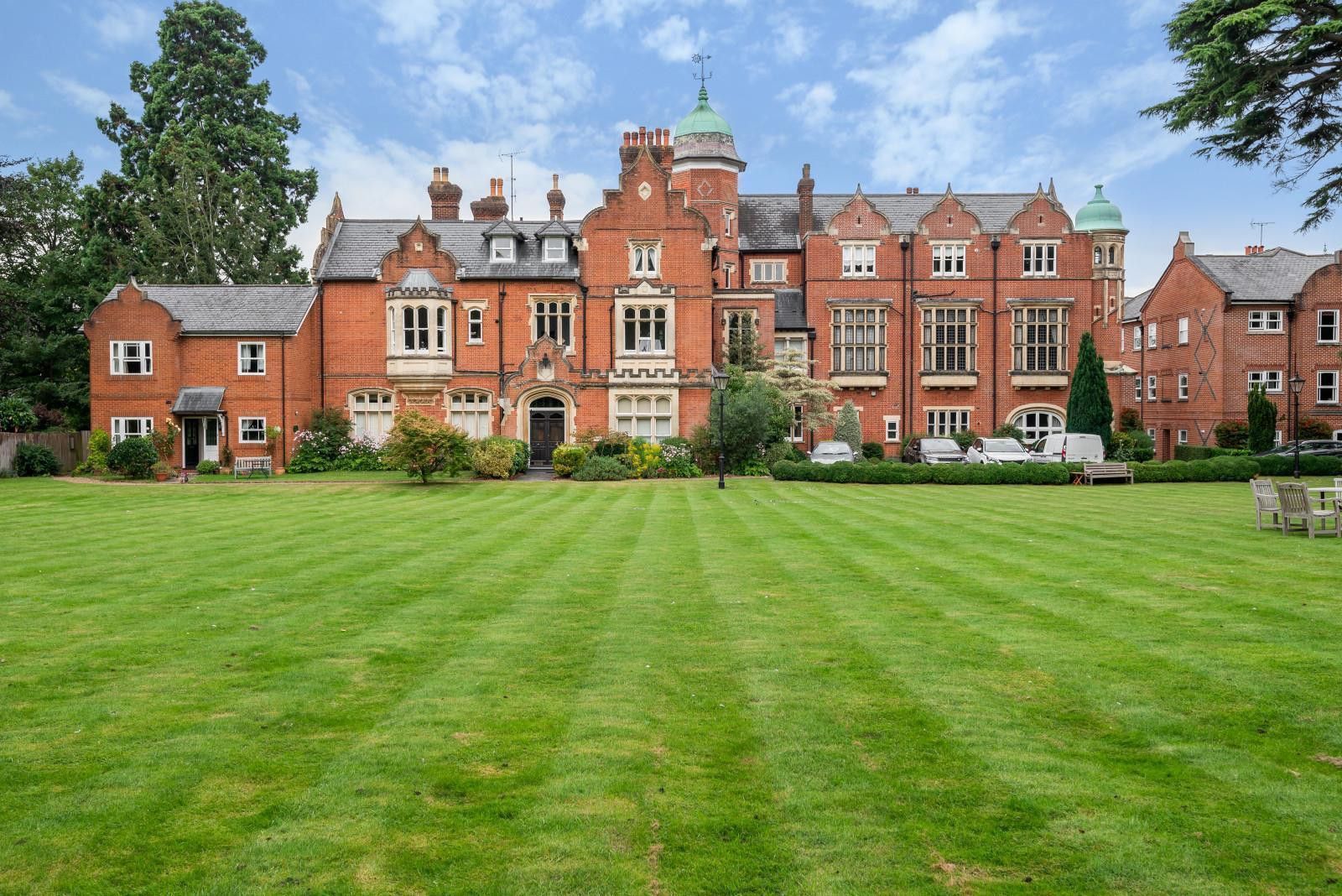 2 bed flat for sale in Merrow Grange, Horseshoe Lane East, Guildford ...