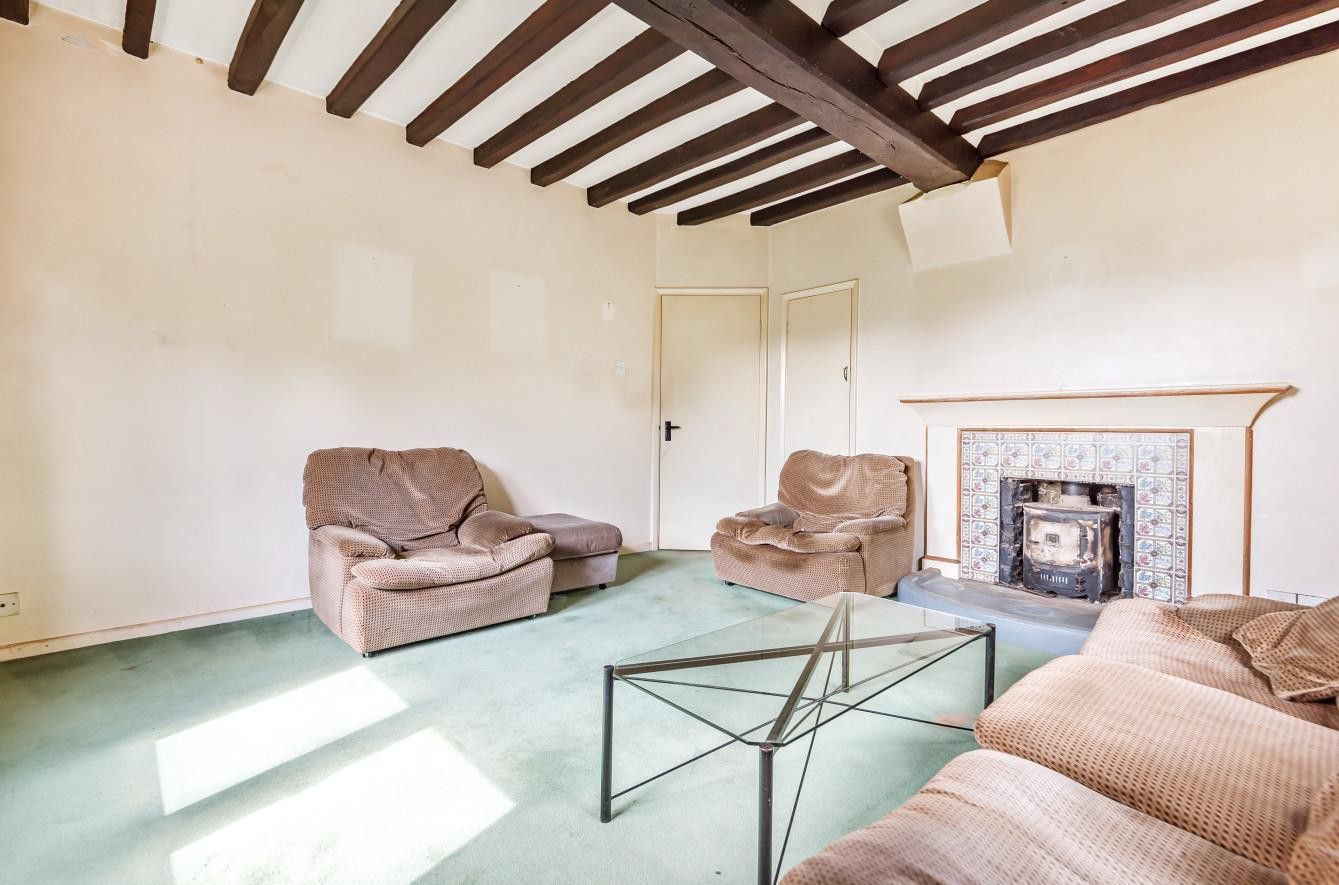 4 bed semi-detached house for sale in 4 Fyning, Rogate, Petersfield ...