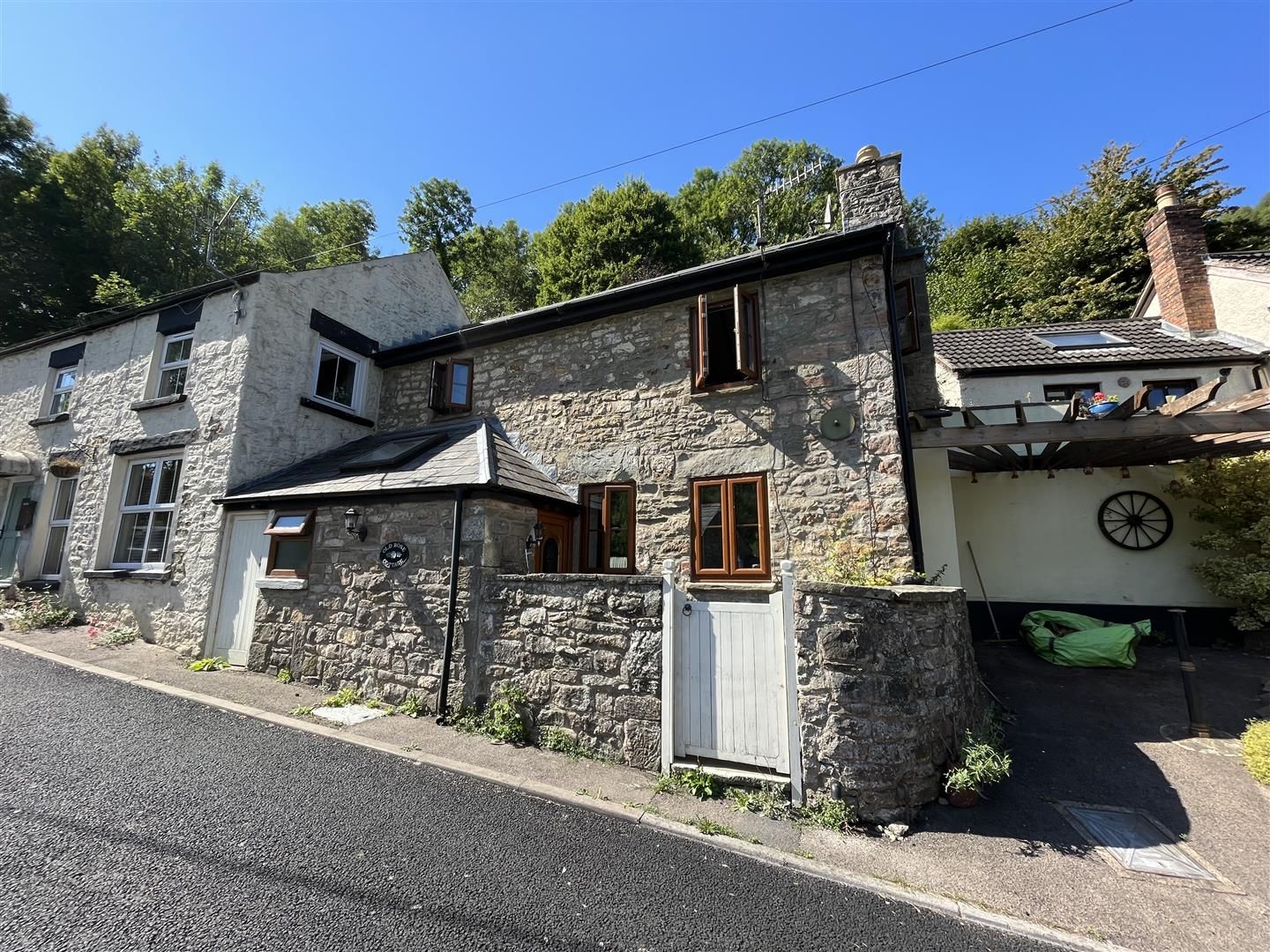 2 bed cottage for sale in New Road, Hangerberry, Lydbrook GL17 - Zoopla