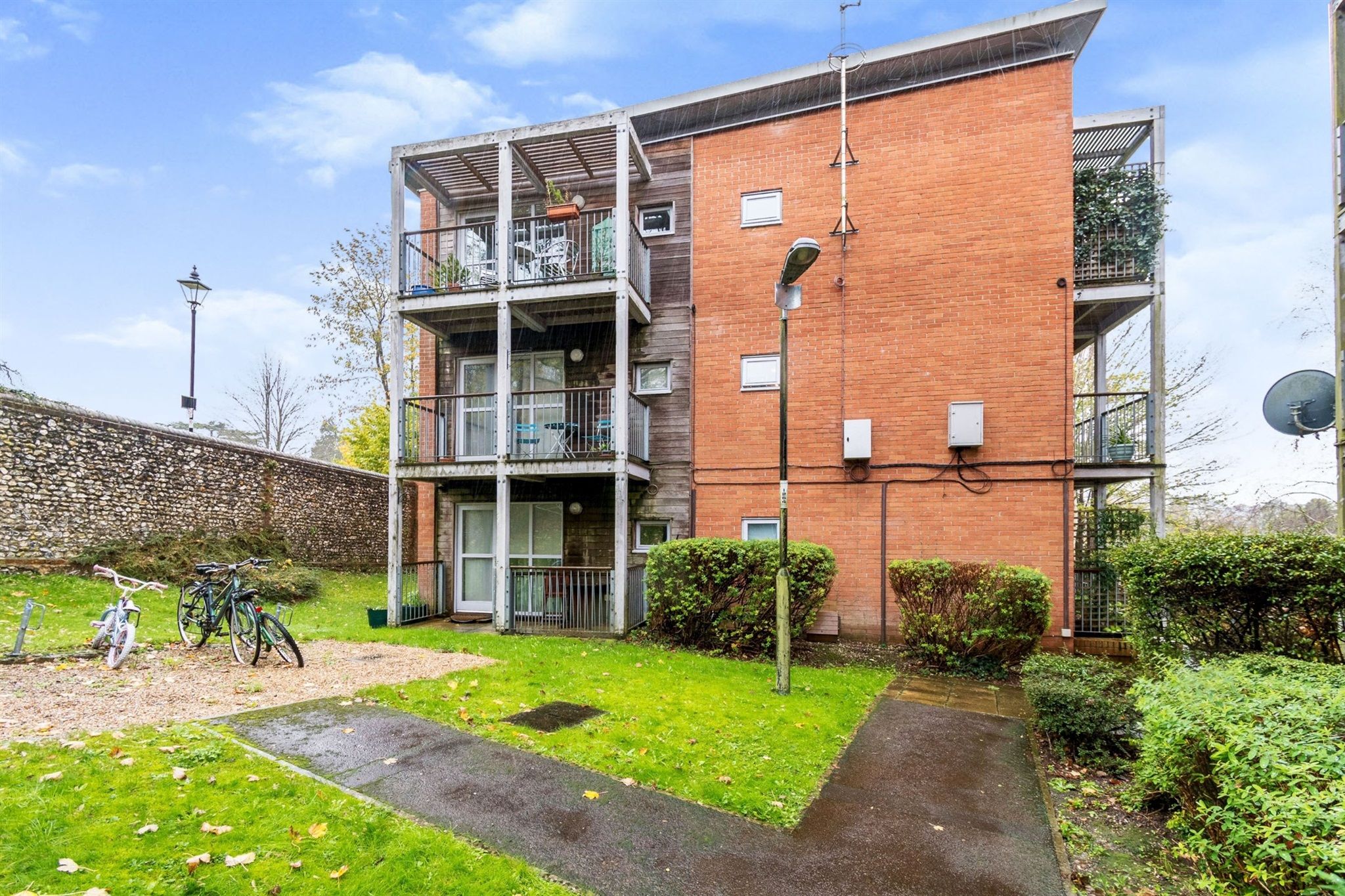 1 bed flat for sale in Peninsula Road, Winchester SO22 - Zoopla