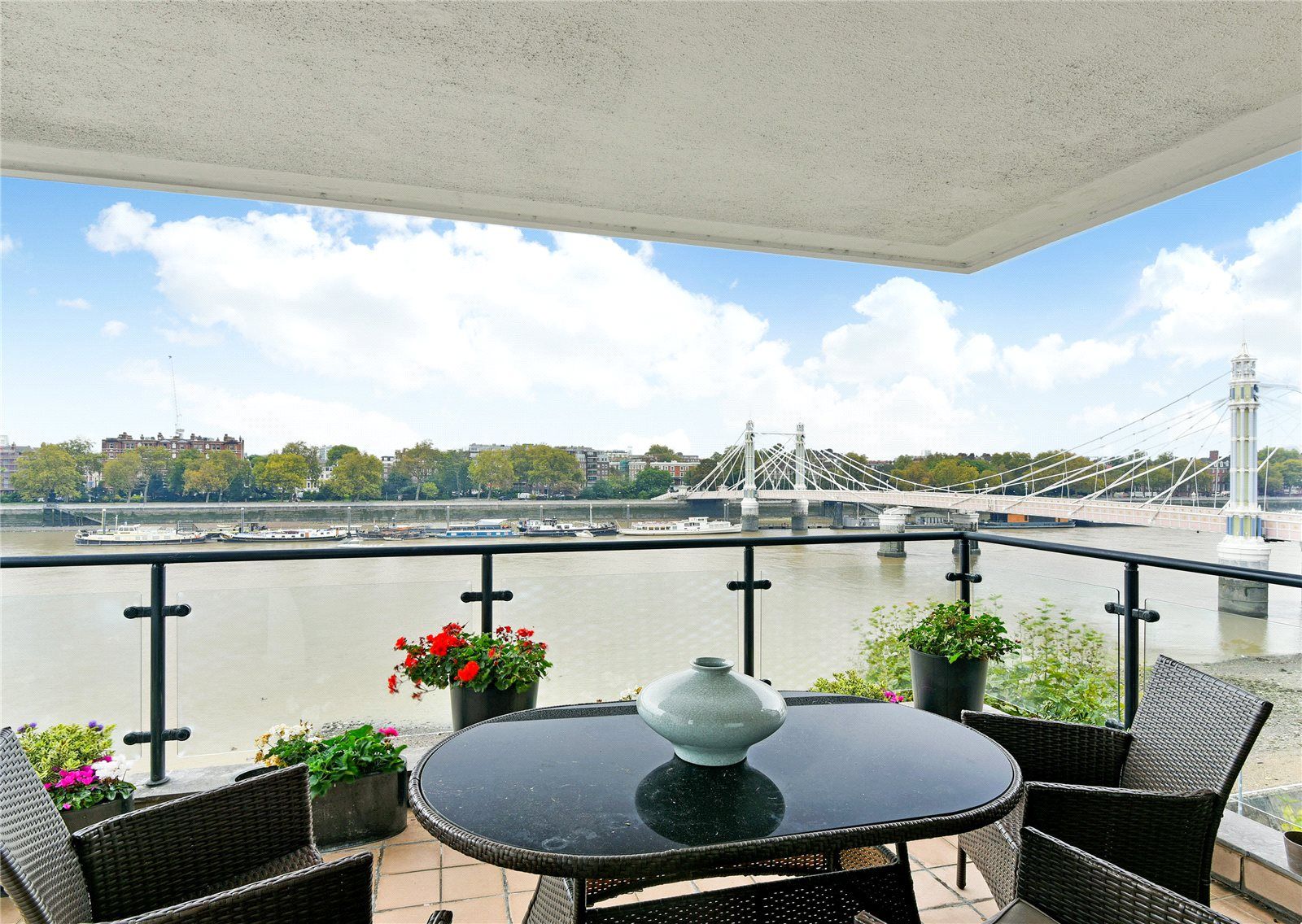 2 bed flat for sale in Waterside Point, 2 Anhalt Road, London SW11 - Zoopla