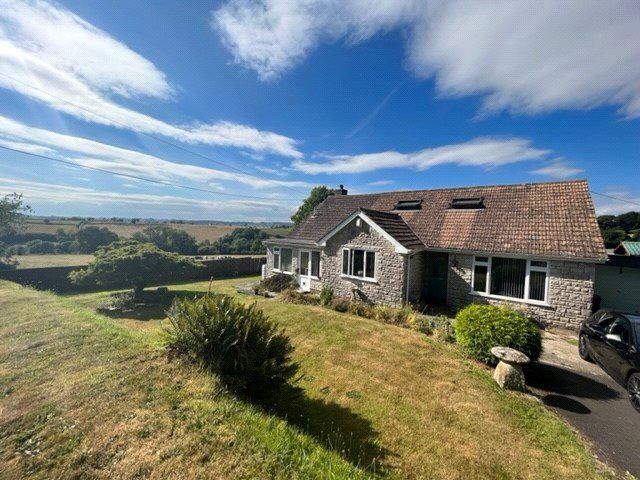 4 bed bungalow to rent in Membury, Axminster, Devon EX13 - Zoopla